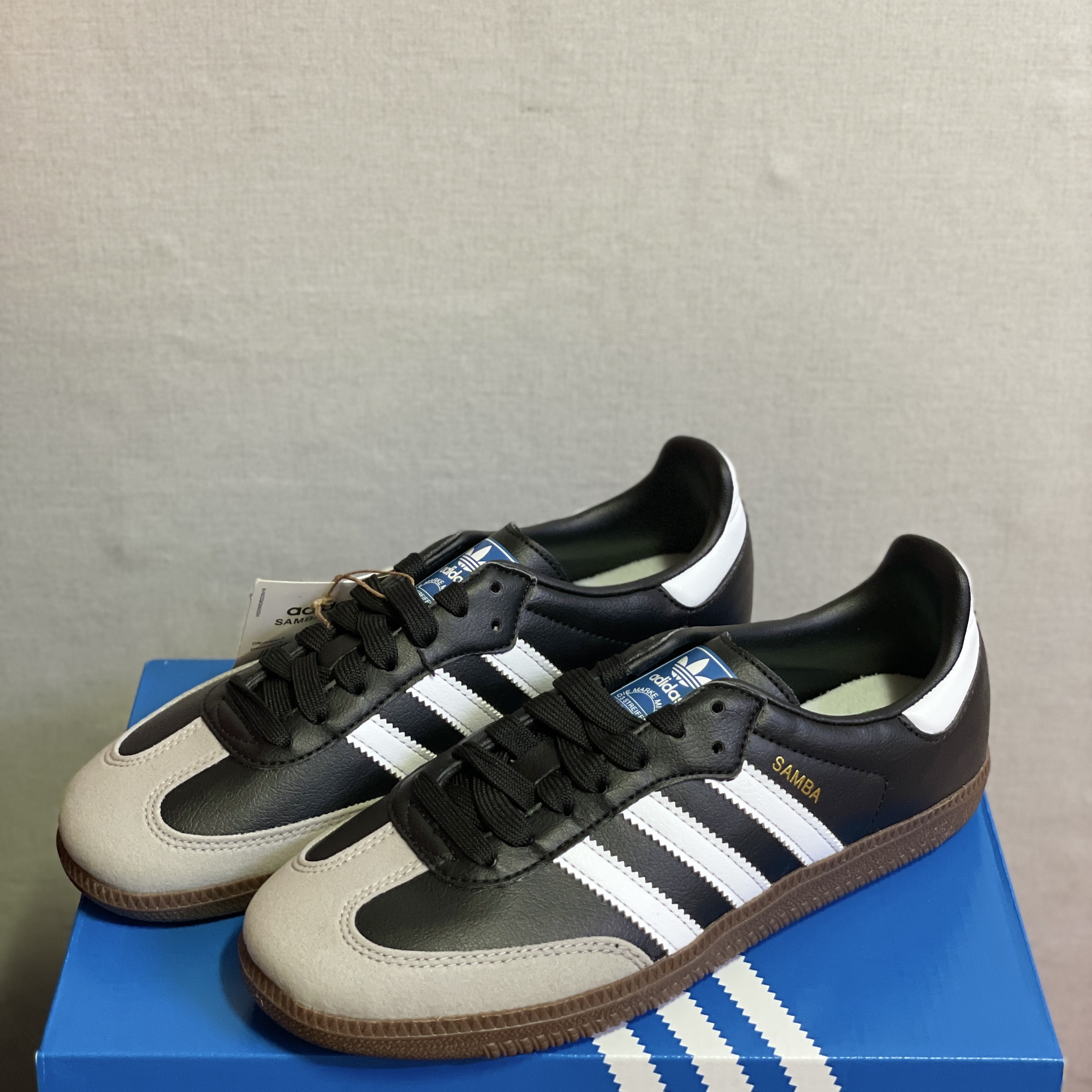 세마 (@gronring) 님의 게시물 | KREAM