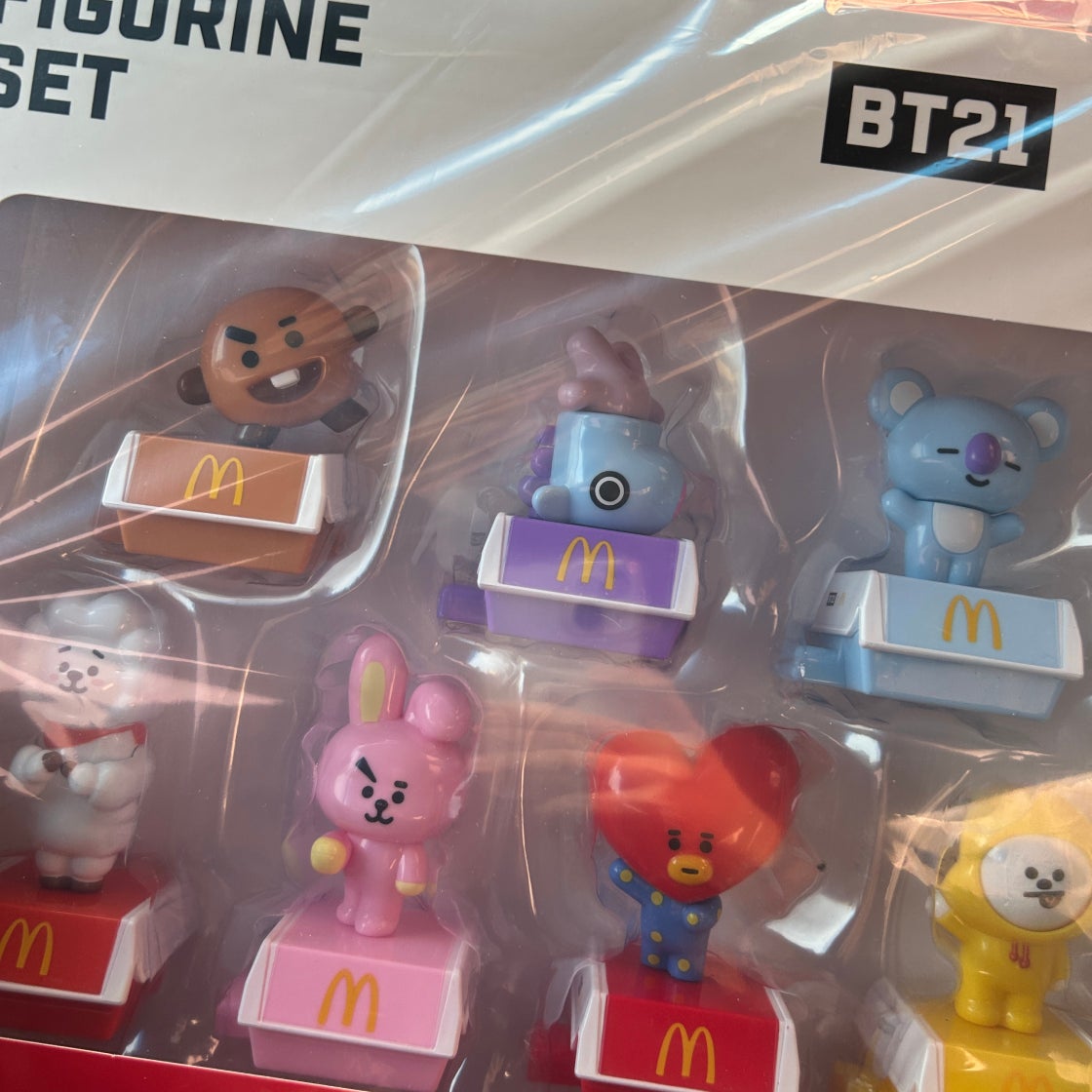 McDonald's x BT21 Fig... STYLE | KREAM