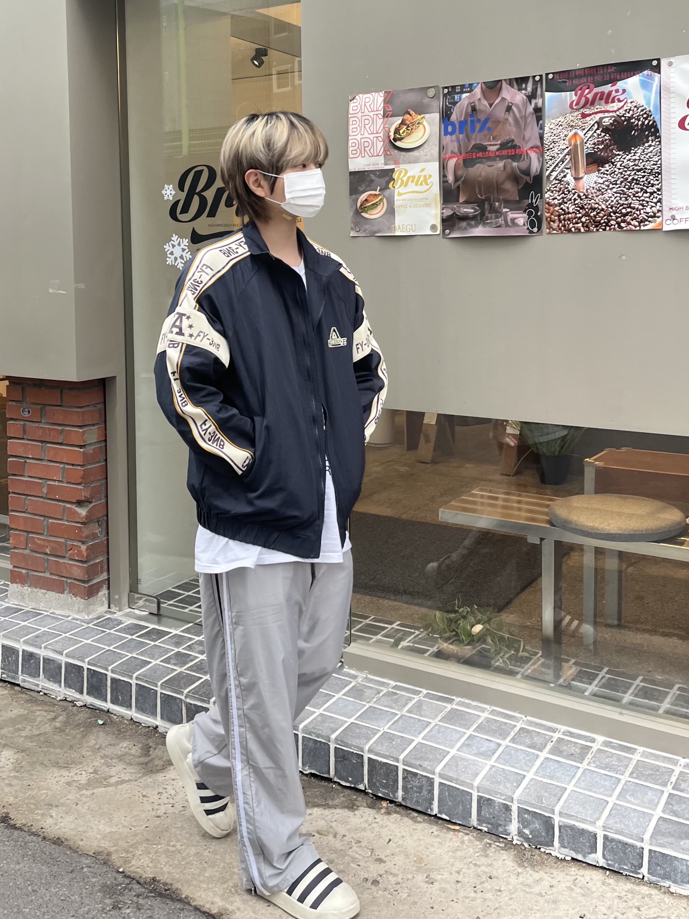 (@dududu) 님의 게시물 | KREAM