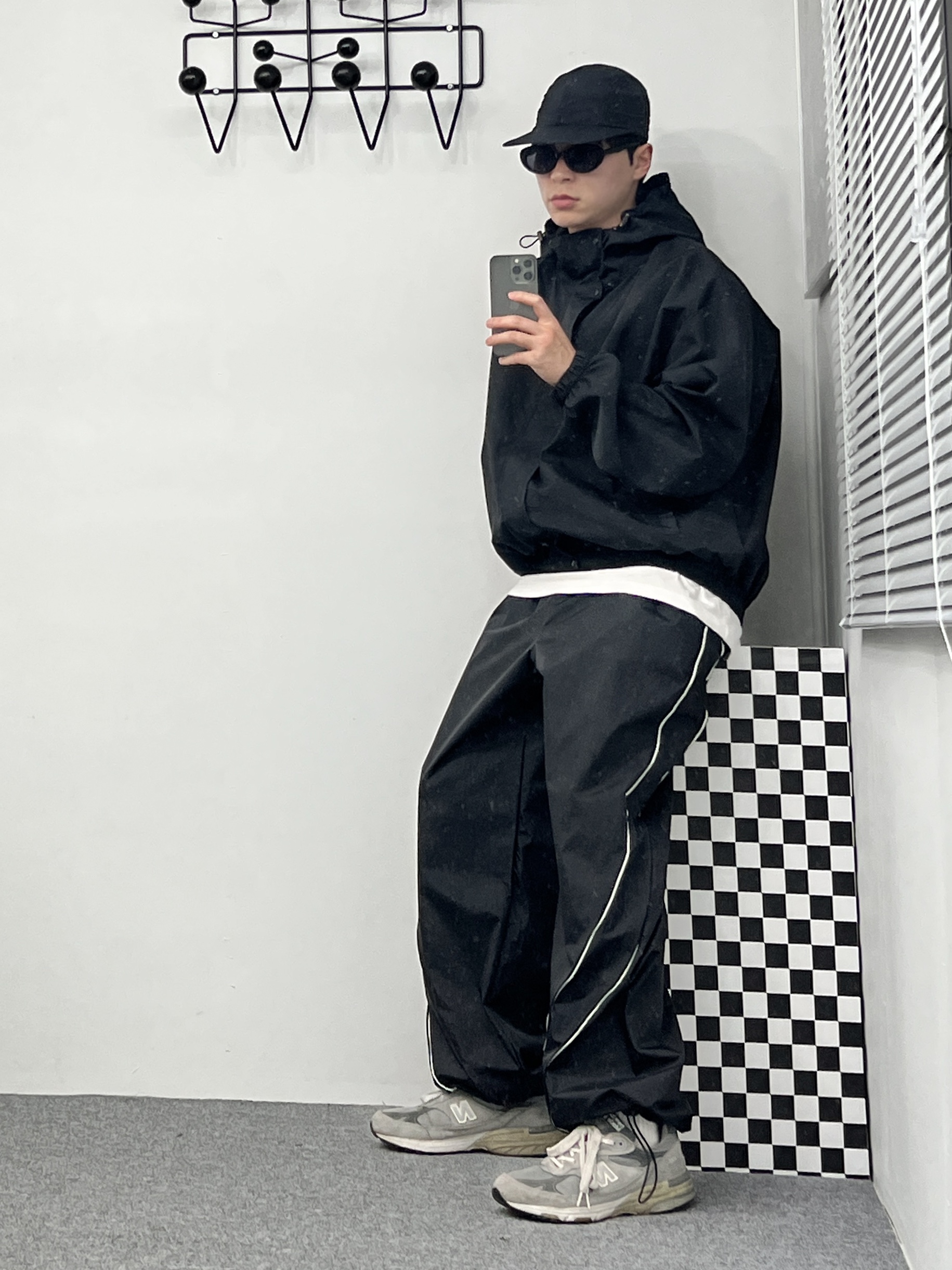 세현 (@me_iro) 님의 게시물 | KREAM