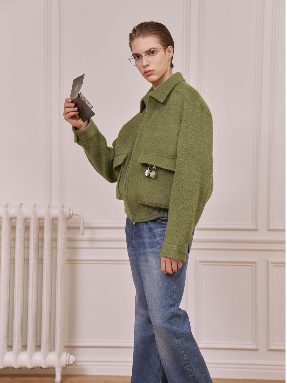 STU (@stu_official) 님의 게시물 | KREAM