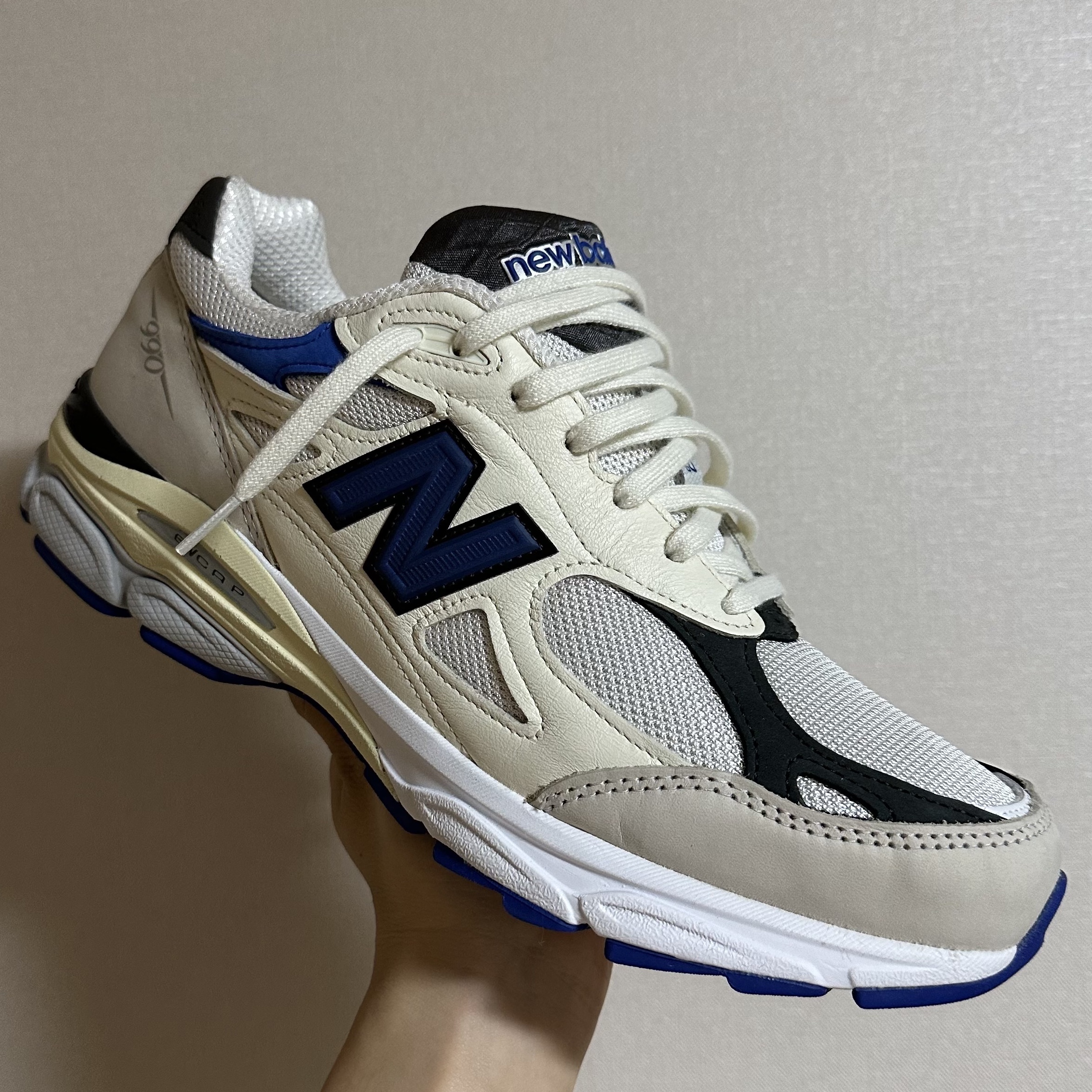 김도천 (@do1002_) 님의 게시물 | KREAM