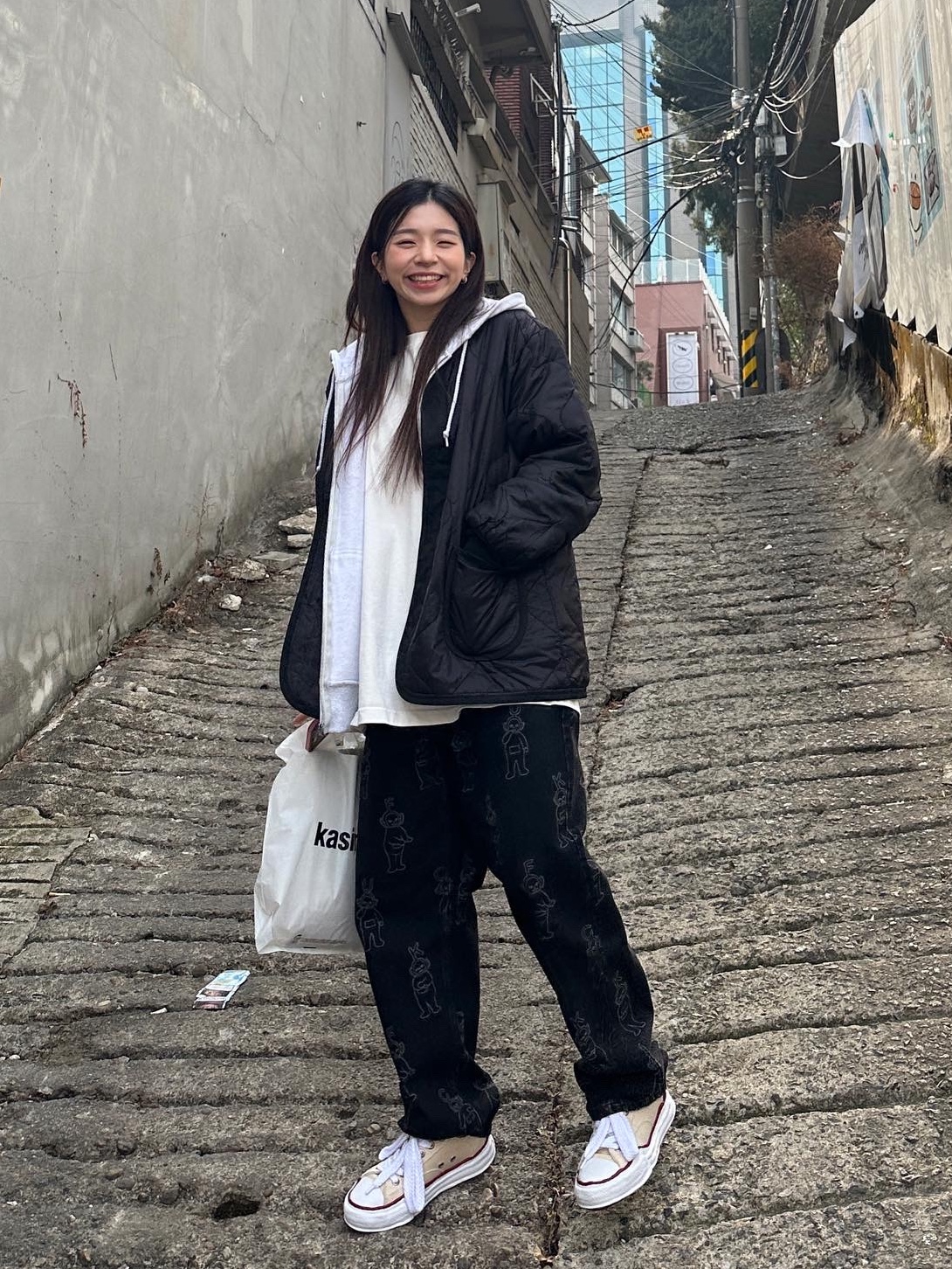 @d2_b_ (@d2_b_) 님의 게시물 | KREAM