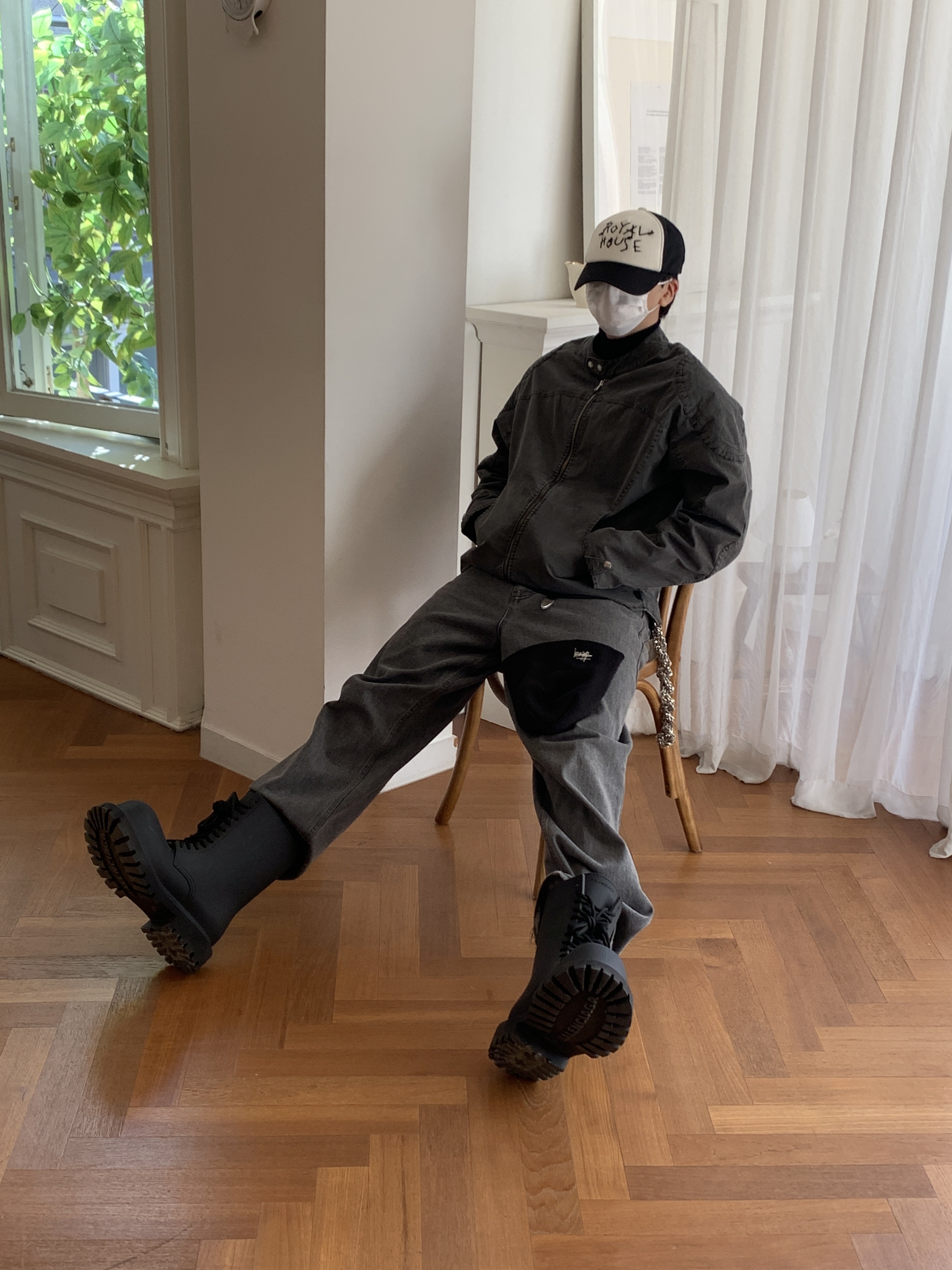 김원익 (@cozy_tex) 님의 게시물 | KREAM