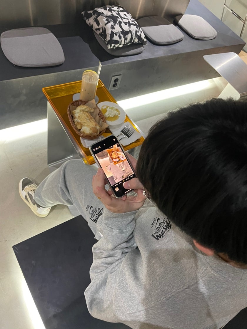 나익희 (@jhkk__) 님의 게시물 | KREAM