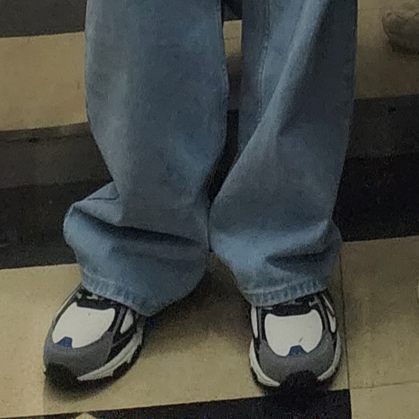 joinu2008 (@7jkw5y) 님의 게시물 | KREAM