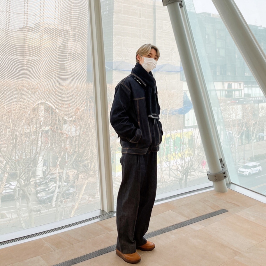 여니 (@jy.bbb) 님의 게시물 | KREAM