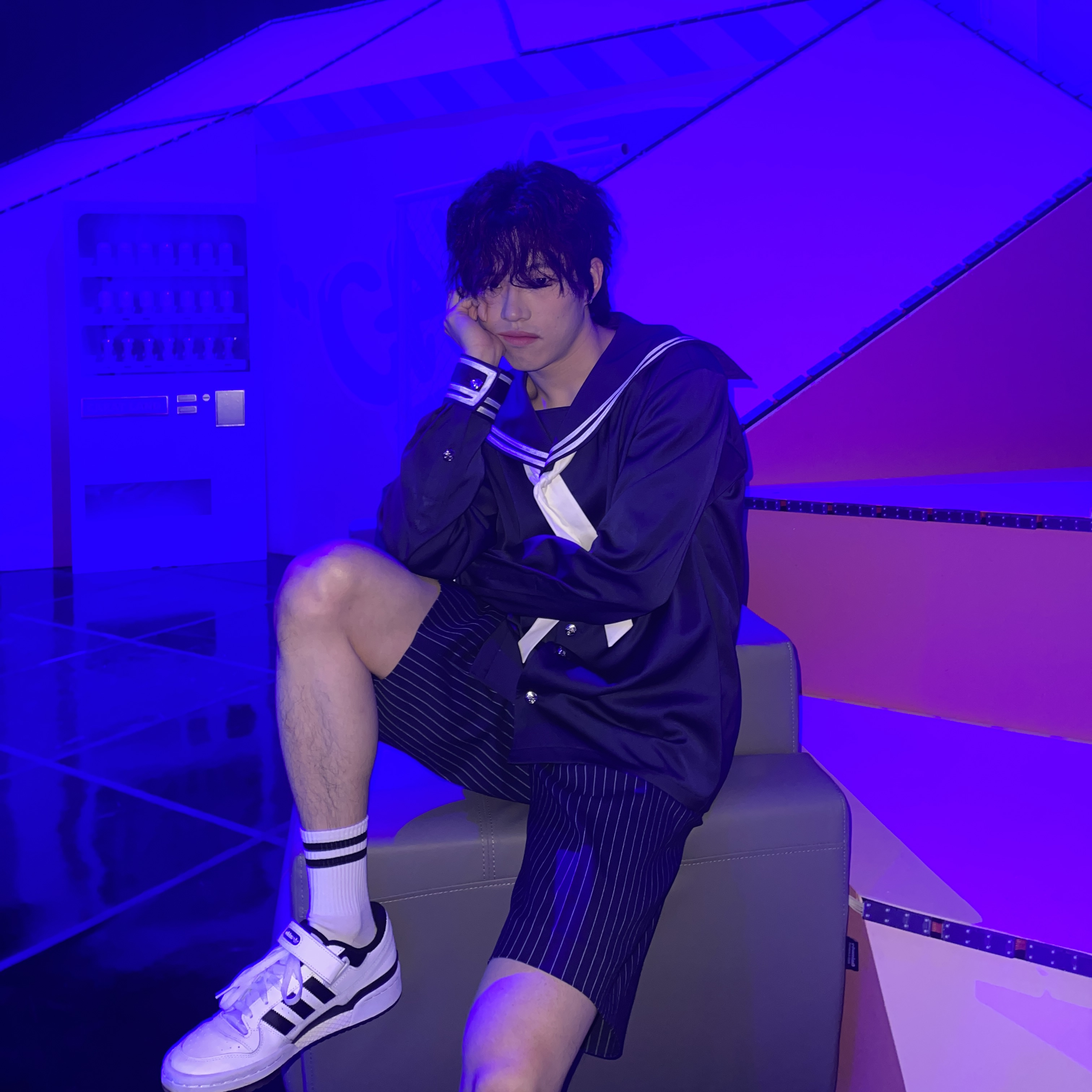 종뿡이 (@jongho_0409) 님의 게시물 | KREAM