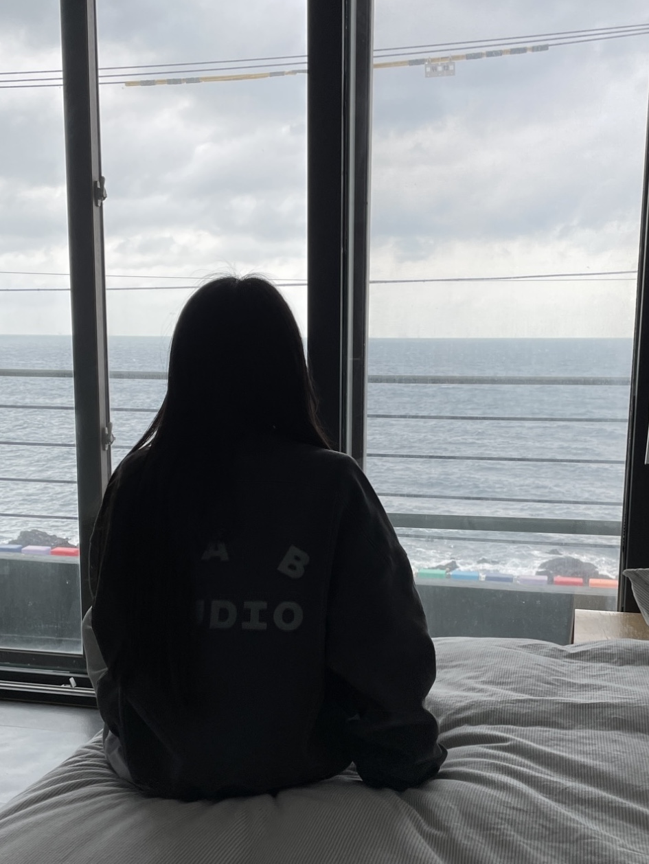 (@c_rim__) 님의 게시물 | KREAM