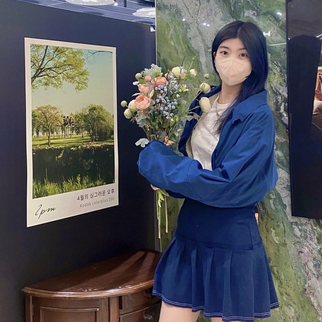 디온 (@dixn_pyn) 님의 게시물 | KREAM