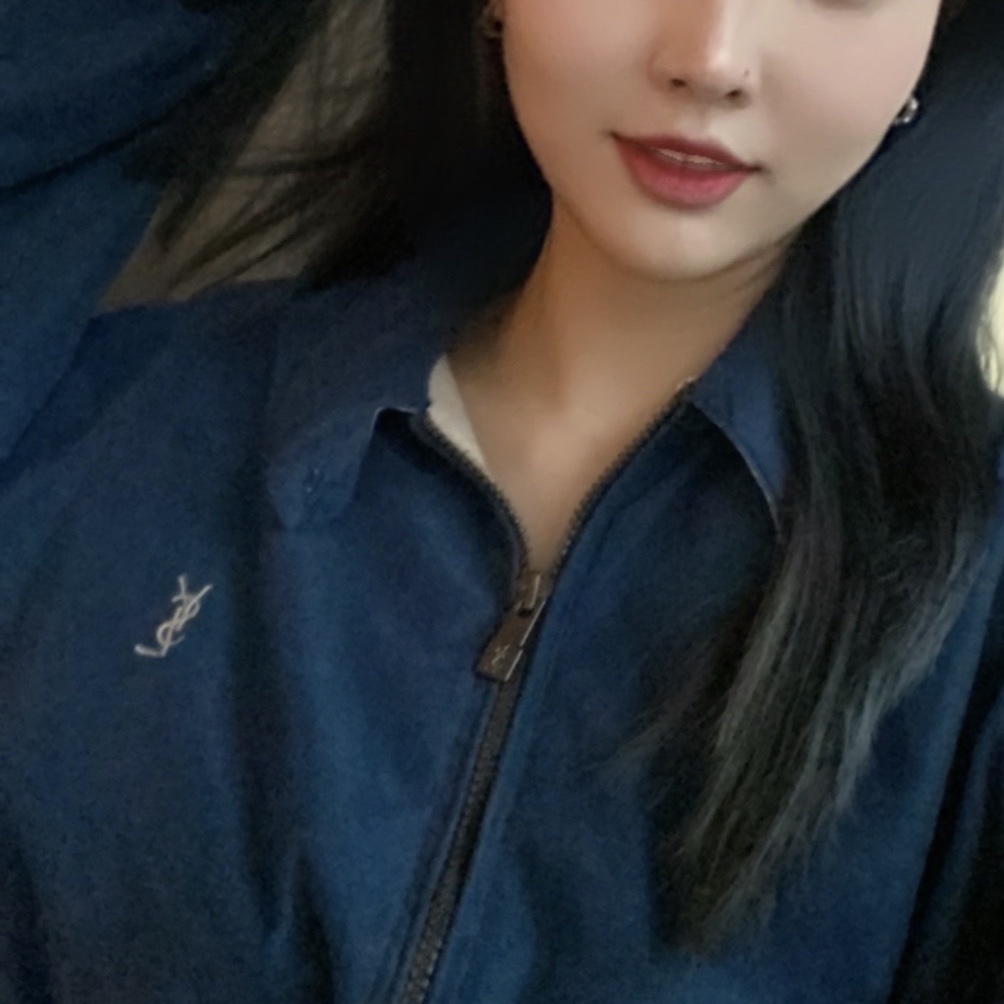 디온 (@dixn_pyn) 님의 게시물 | KREAM