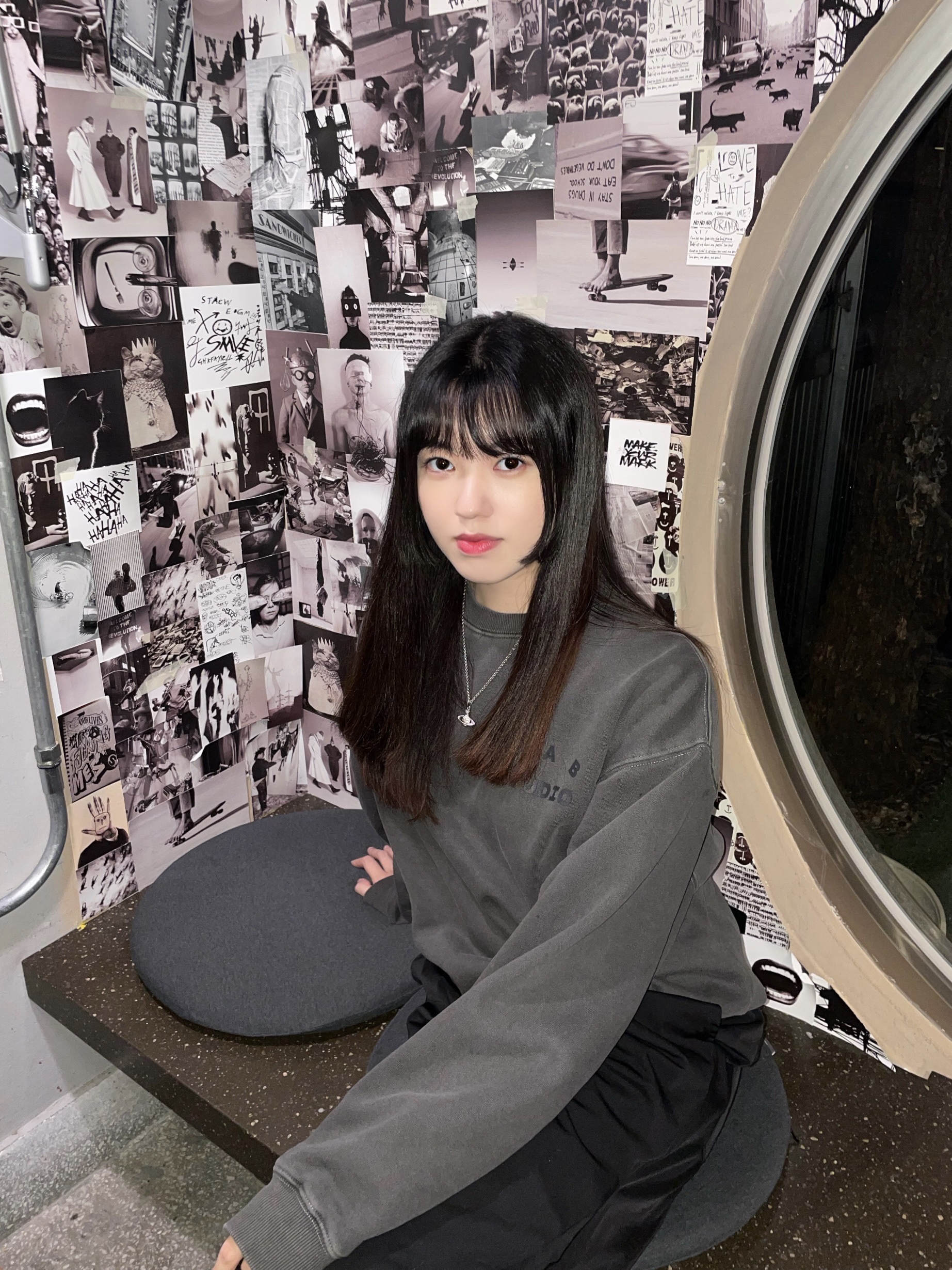 정아 (@h__ajjang) 님의 게시물 | KREAM