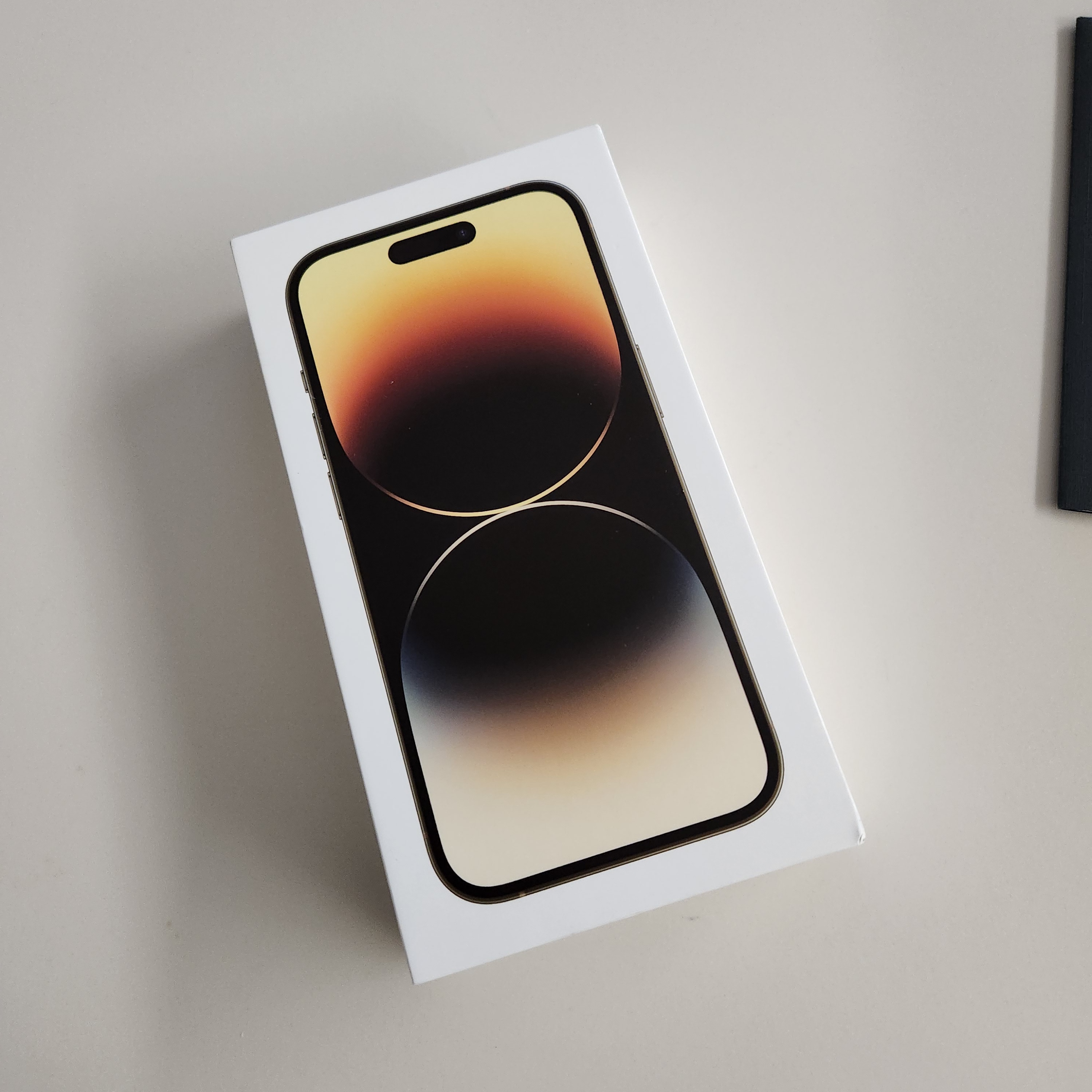 김용준 (@brown_sugar) 님의 게시물 | KREAM