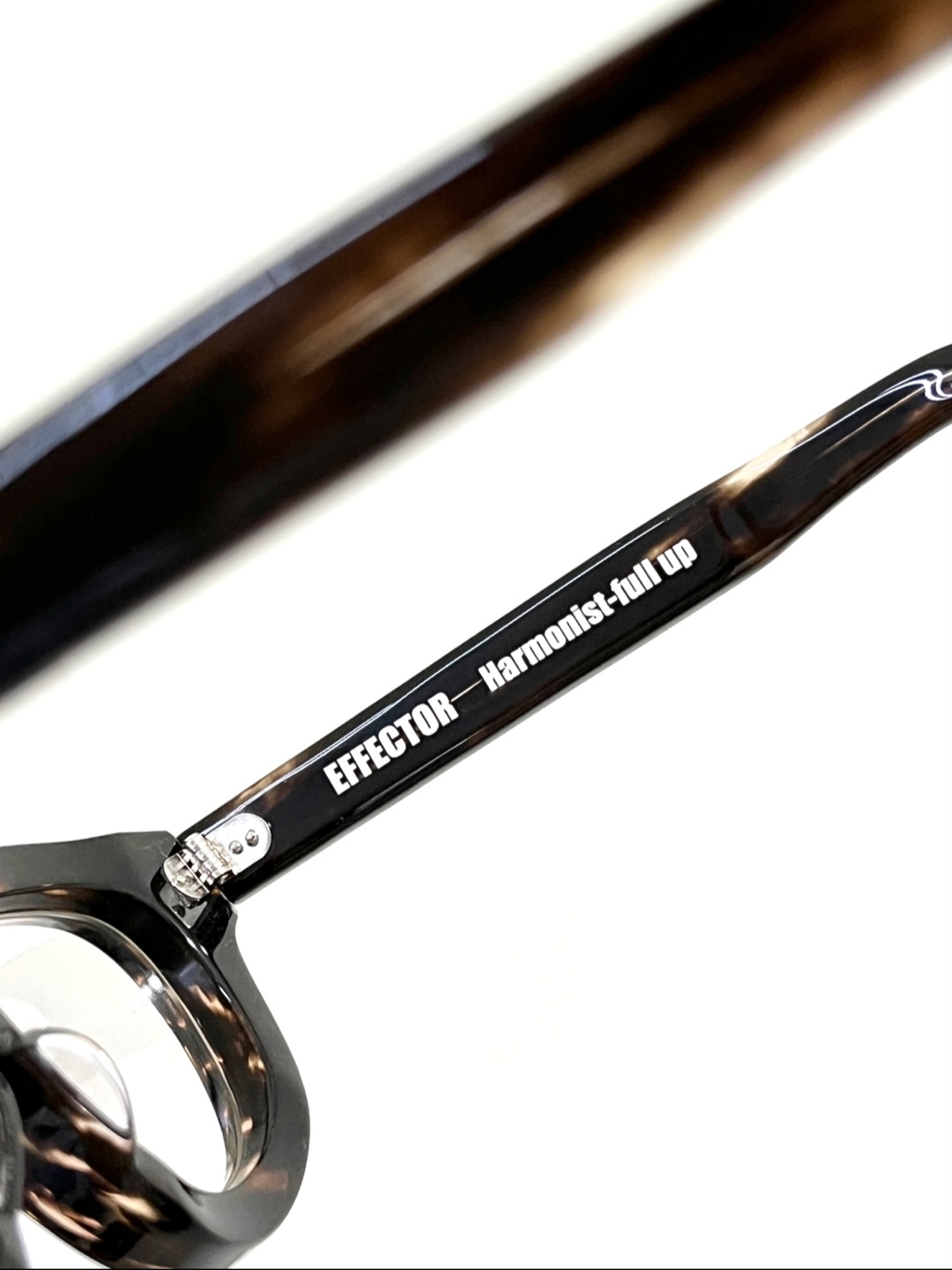 Effector (@effector_of...) 님의 게시물 | KREAM