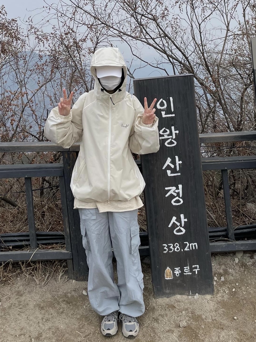 유니 (@yh.27_) 님의 게시물 | KREAM