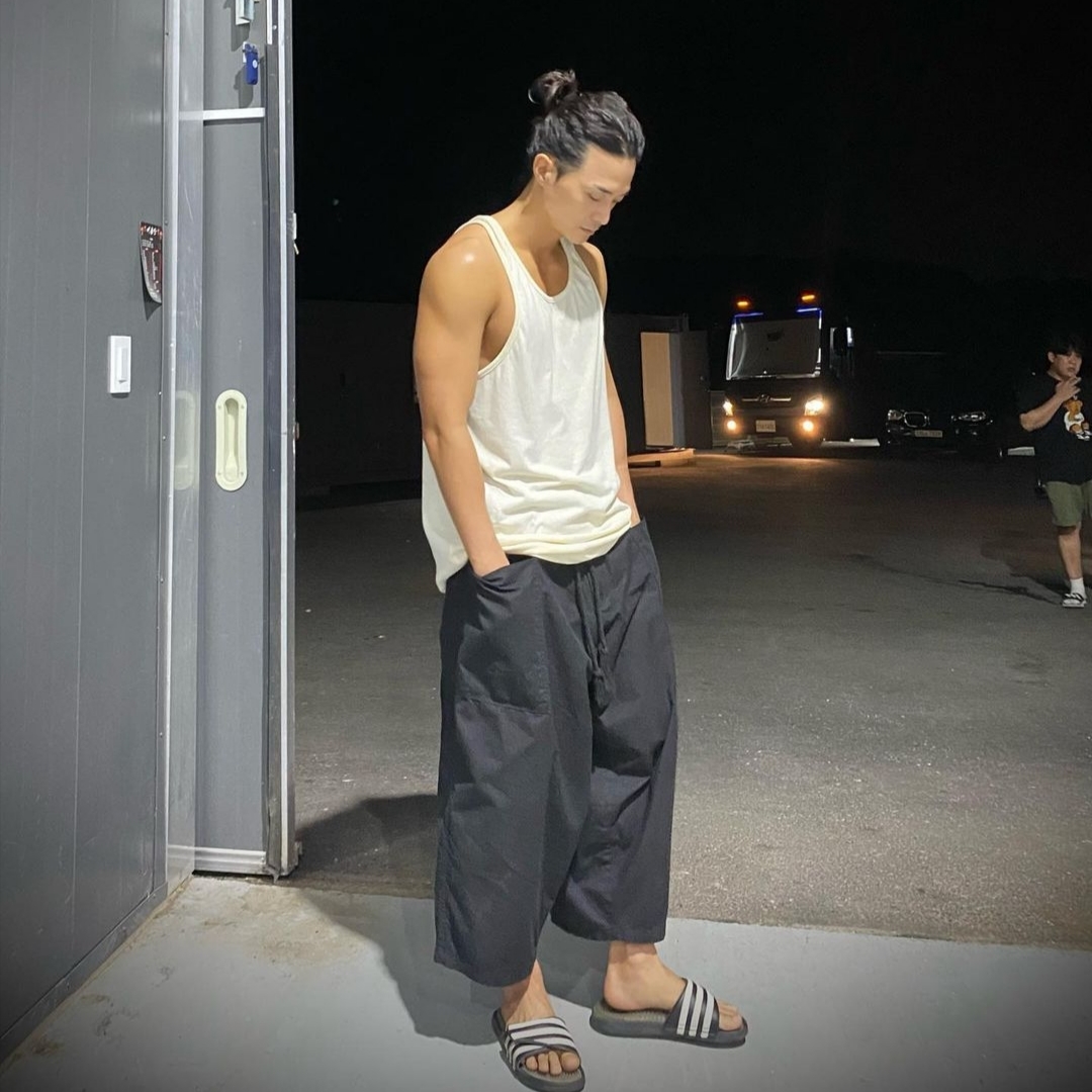 왕서아 (@y0093b) 님의 게시물 | KREAM