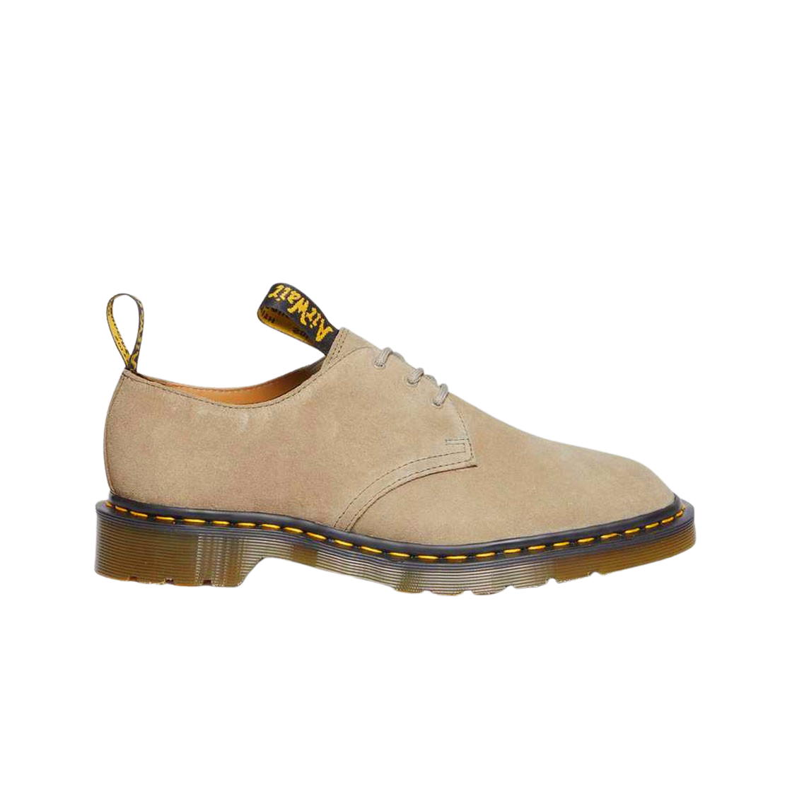 닥터마틴 x 엔지니어드 가먼츠 1461 밀크쉐이크 스웨이드 | Dr. Martens | KREAM