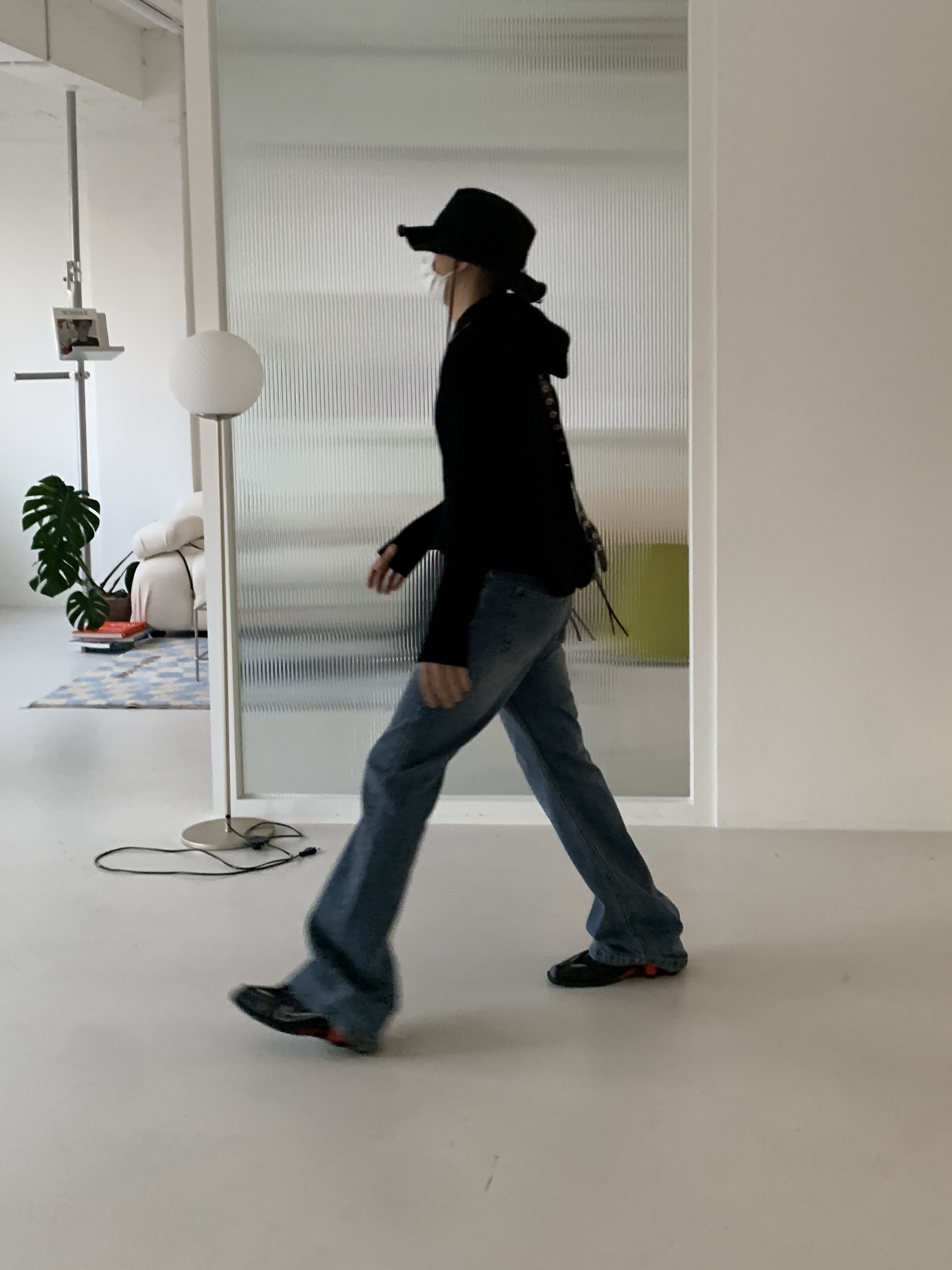 김원익 (@cozy_tex) 님의 게시물 | KREAM