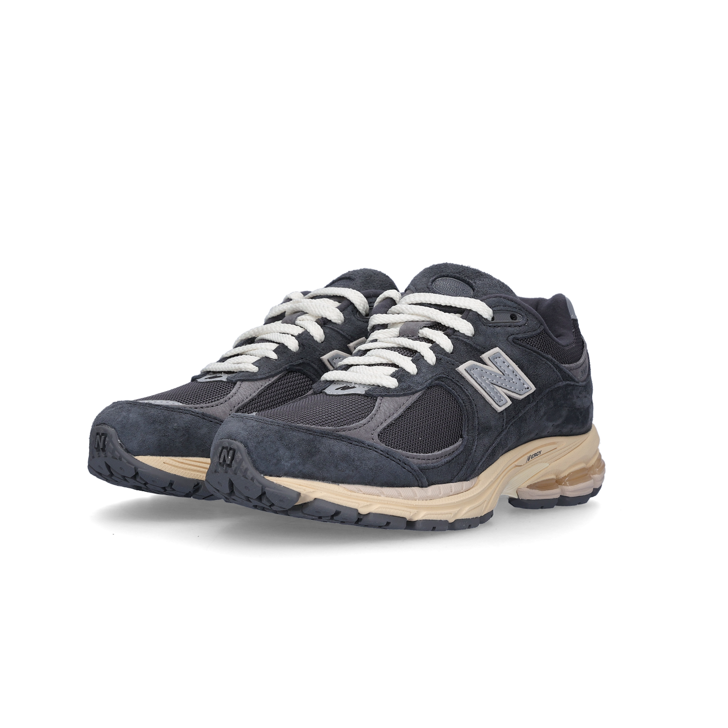 뉴발란스 2002R 스페셜 빈티지 블랙 | KREAM