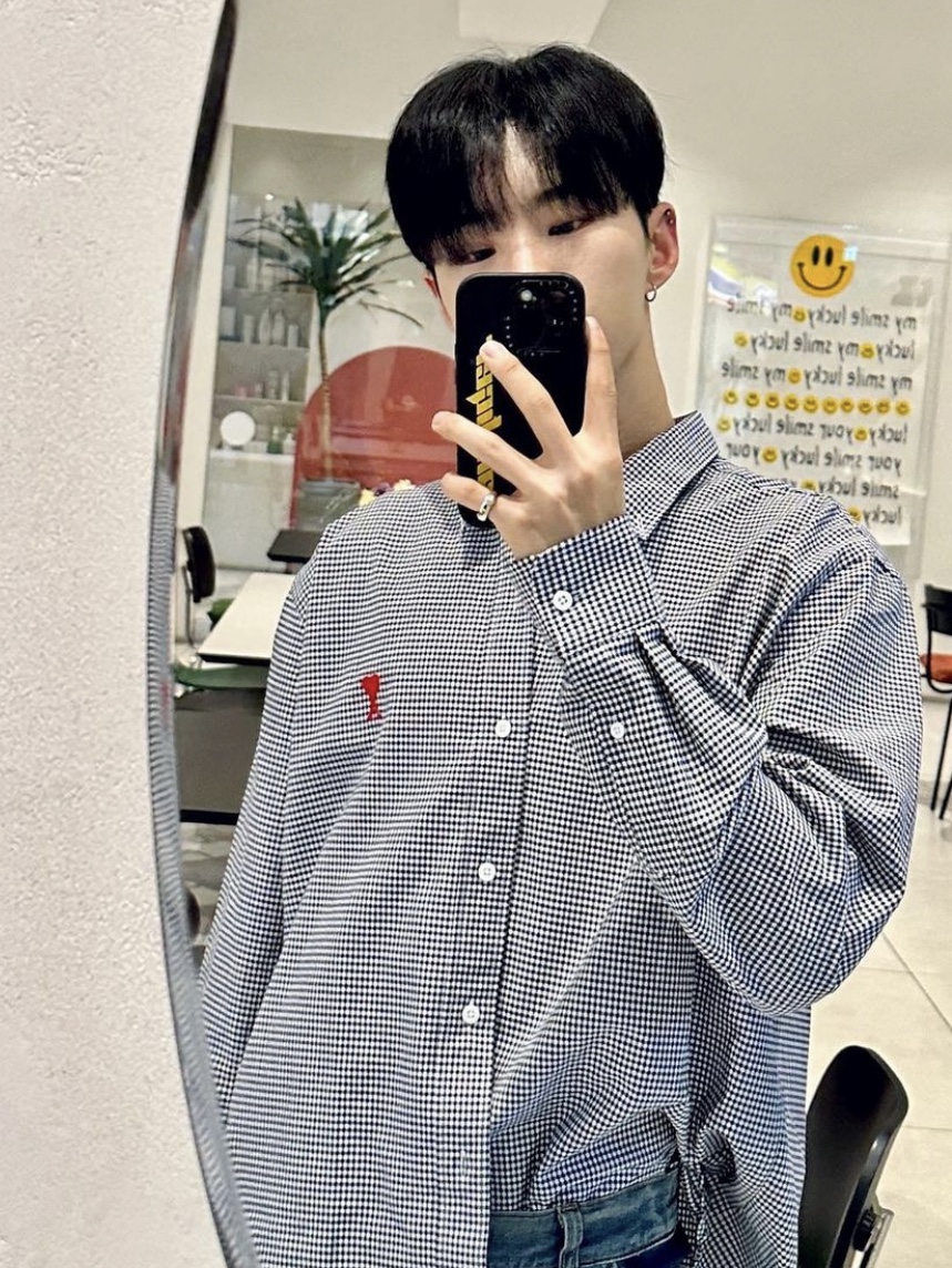 쇼핑 계획 짜는 사람 (@eyeshoppin) 님의 게시물 | KREAM