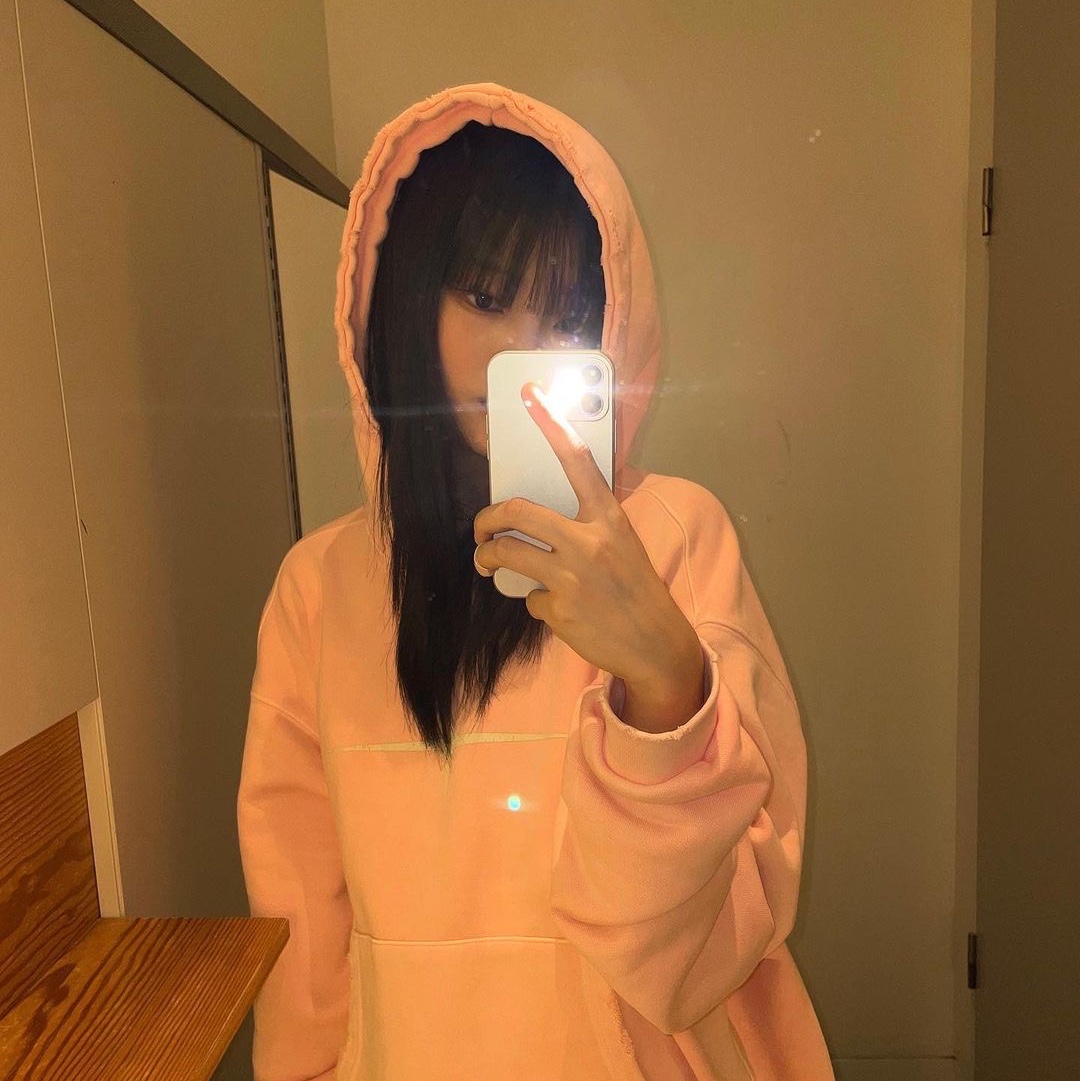 @lam_mini) 님의 게시물 | KREAM