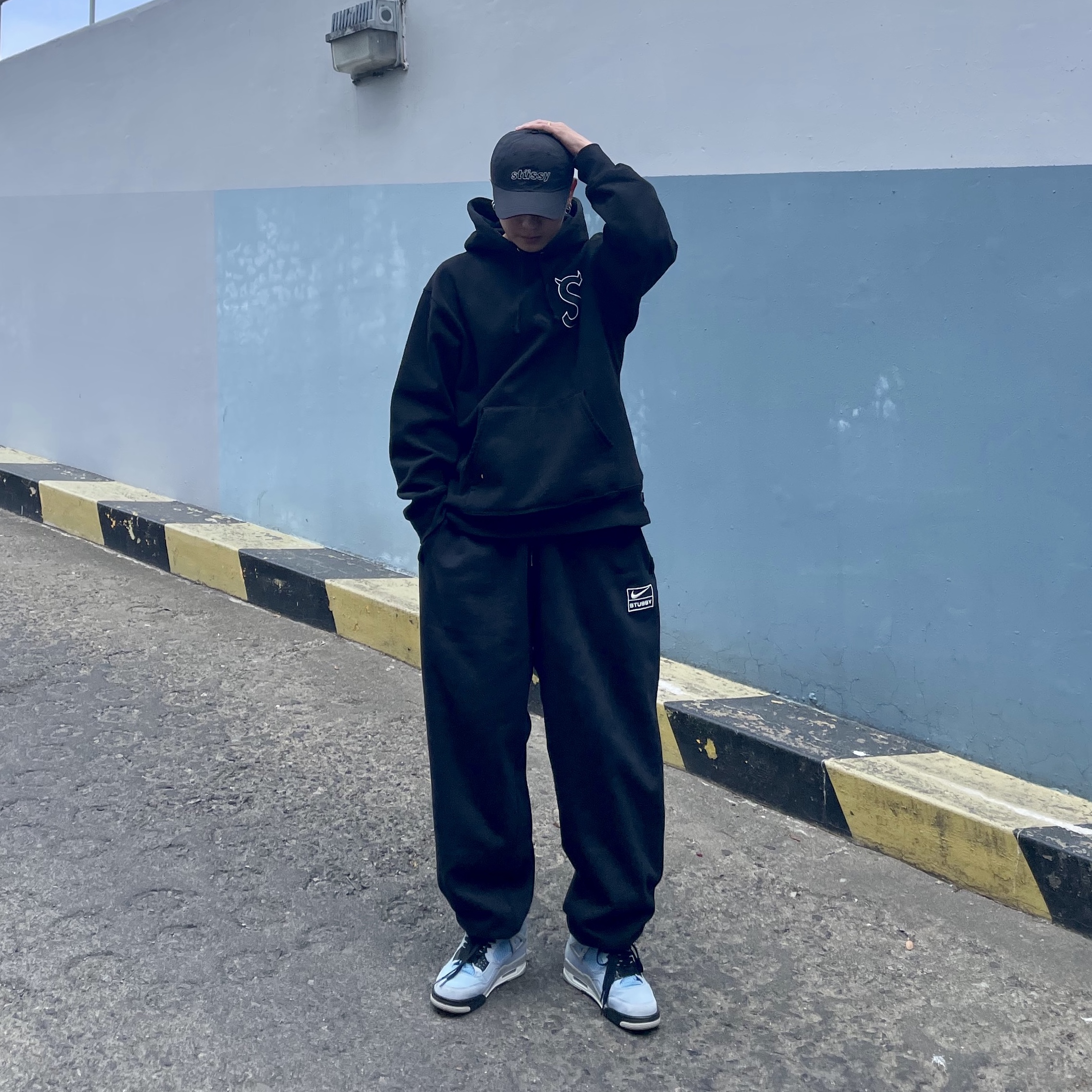 서비 (@hee_seop) 님의 게시물 | KREAM