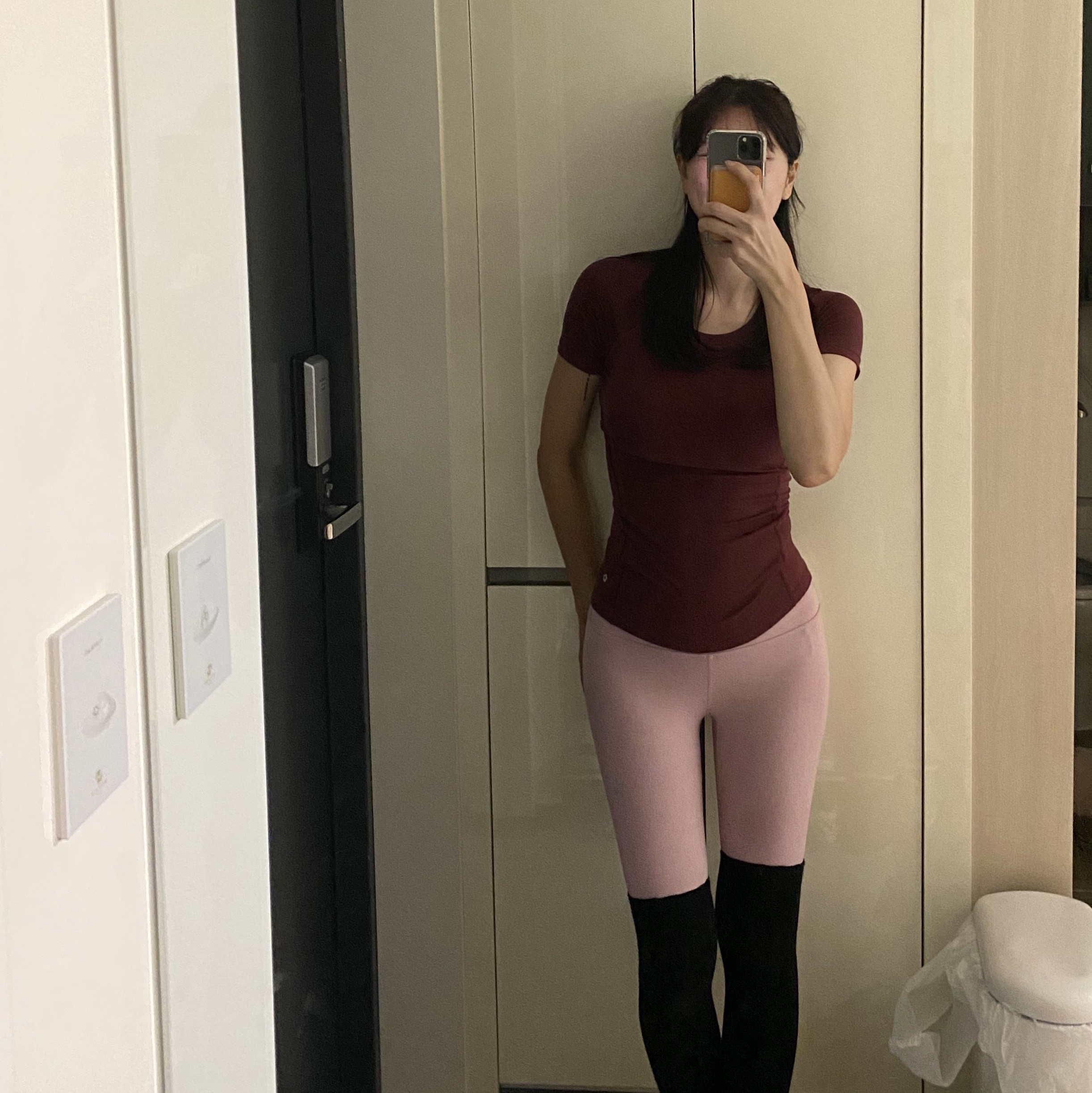 전소이 (@jeon_soi) 님의 게시물 | KREAM