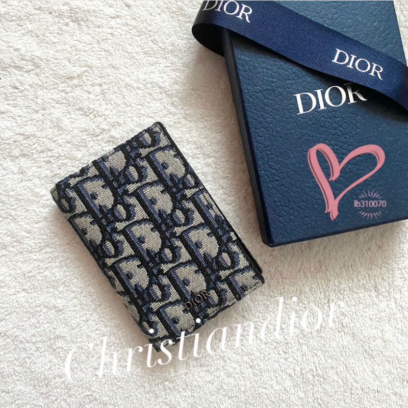 용자룡 (@lb310070) 님의 게시물 | KREAM