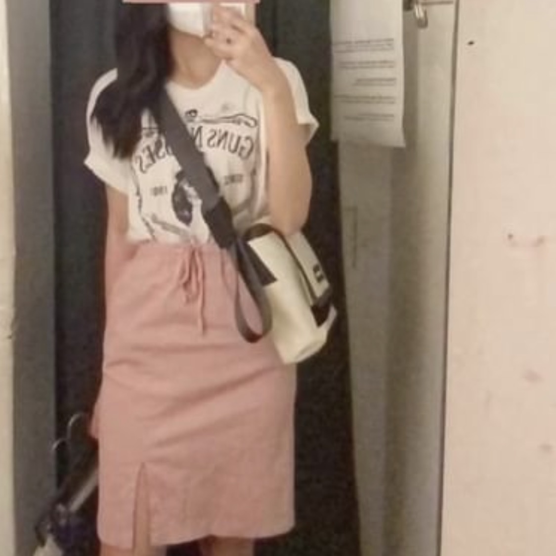 디온 (@dixn_pyn) 님의 게시물 | KREAM