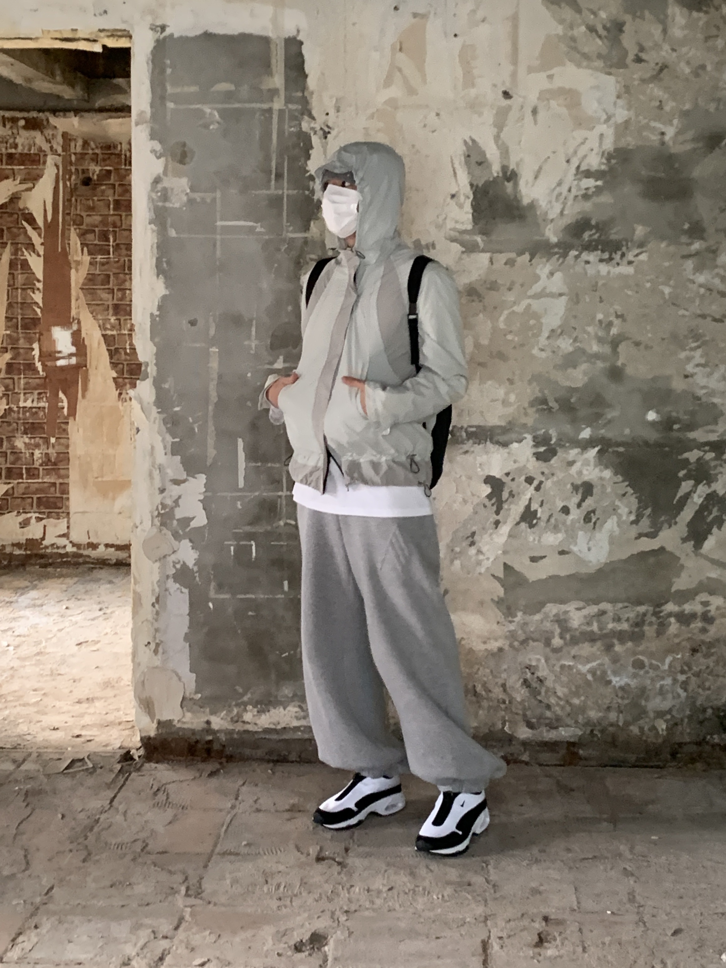 김원익 (@cozy_tex) 님의 게시물 | KREAM