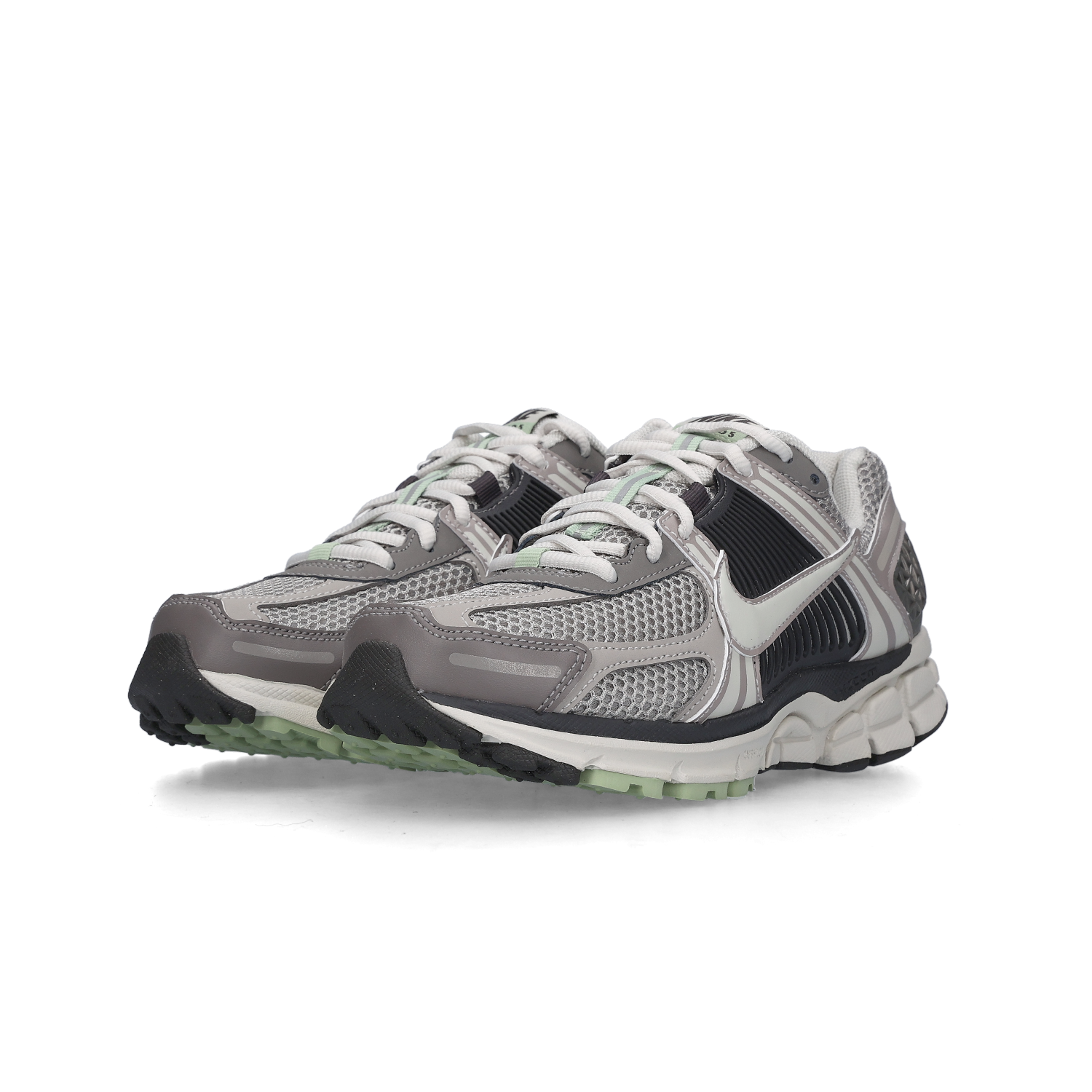 (W) 나이키 줌 보메로 5 코블스톤 앤 플랫 퓨터 | KREAM