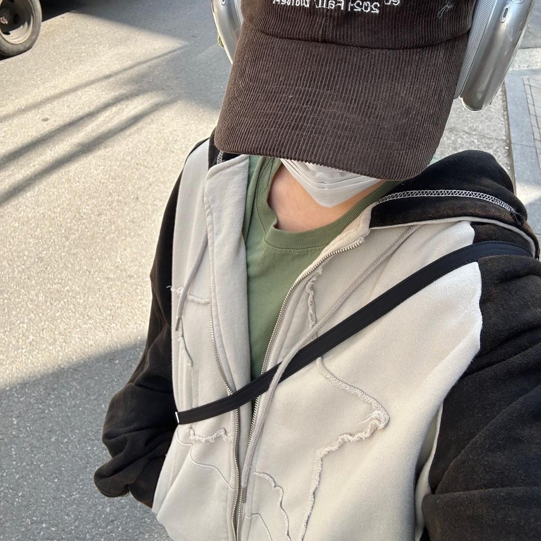 (@collect_any) 님의 게시물 | KREAM