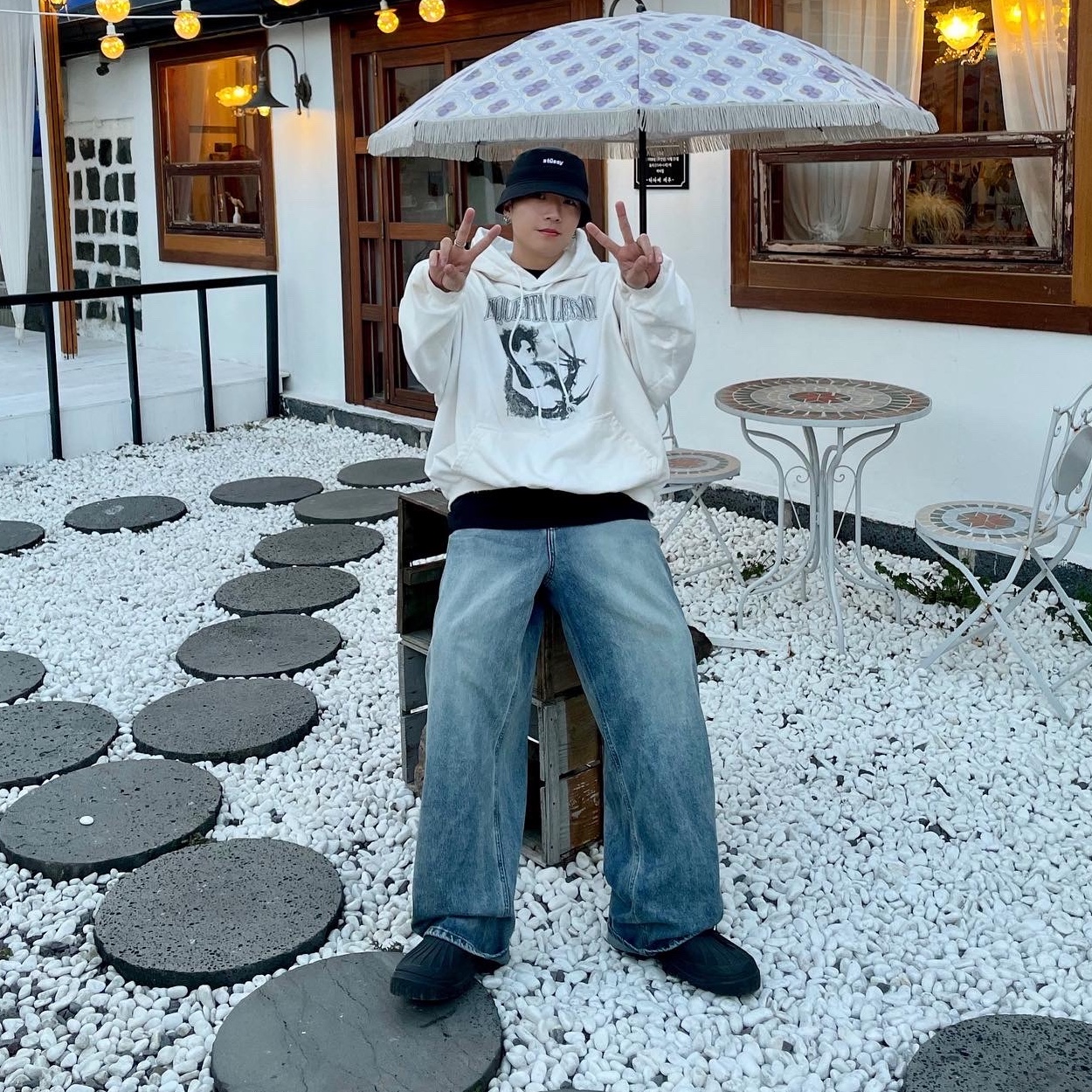 서비 (@hee_seop) 님의 게시물 | KREAM