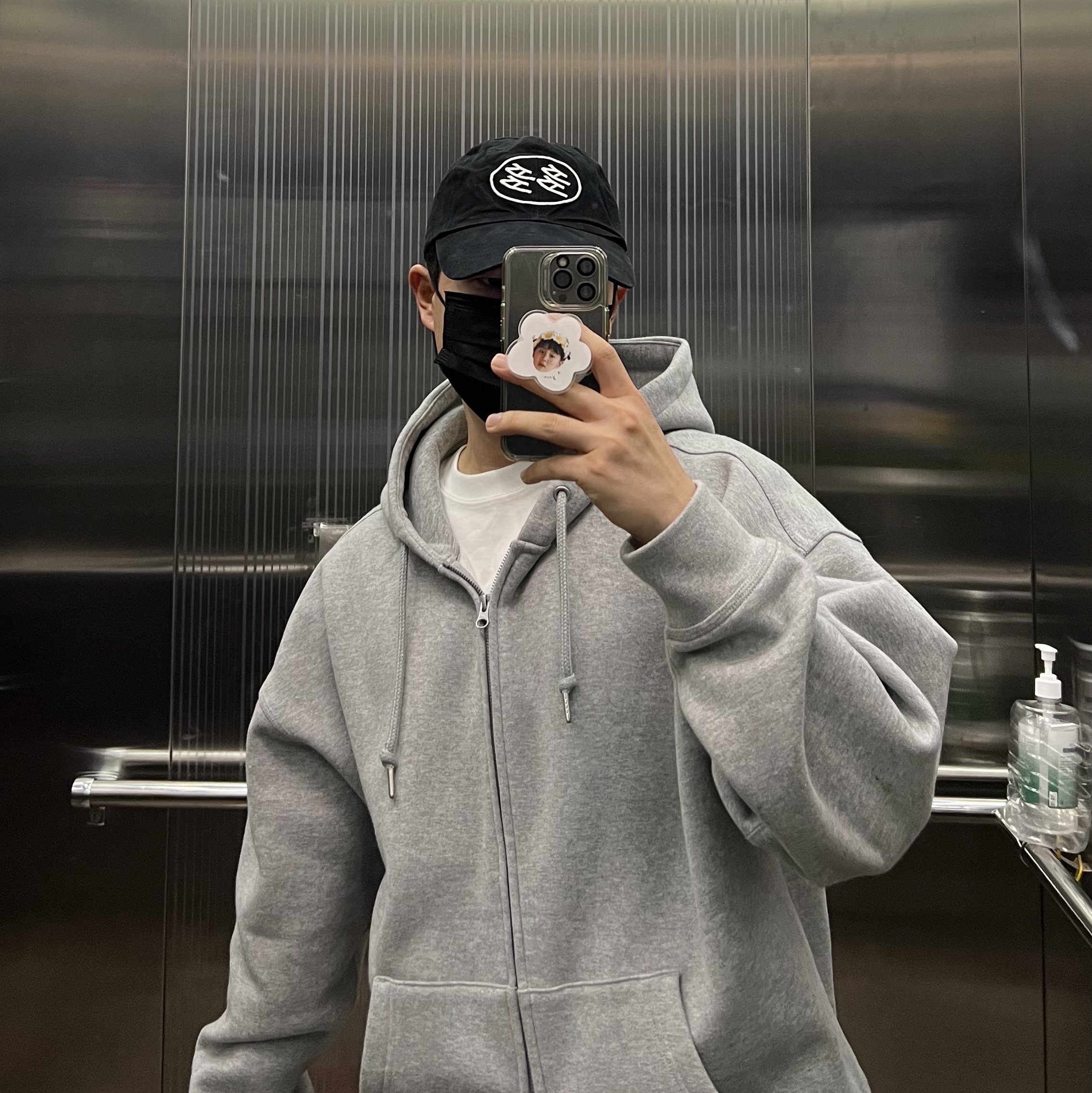 josu88 (@berrypapa) 님의 게시물 | KREAM