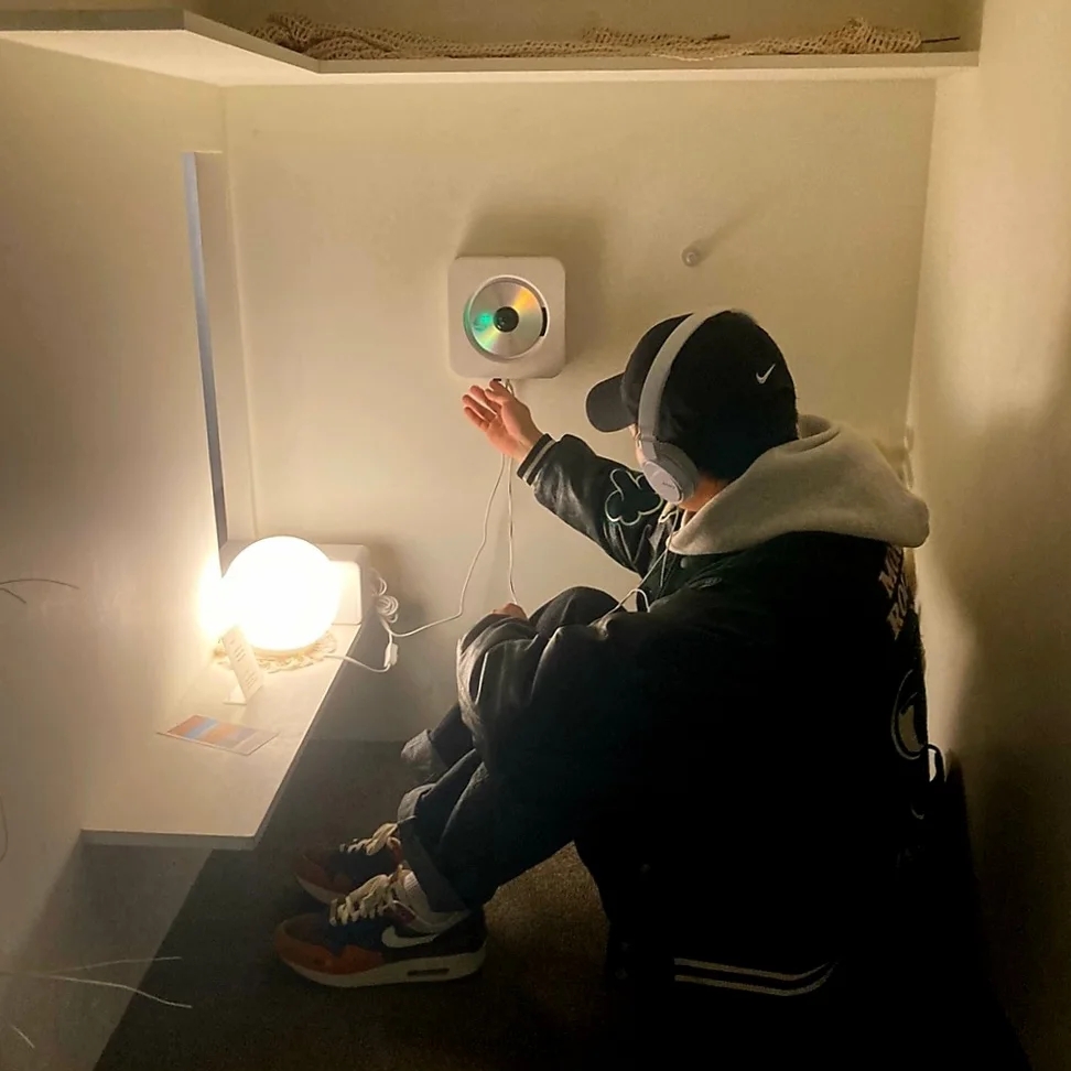 동우 (@g.dong_woo) 님의 게시물 | KREAM