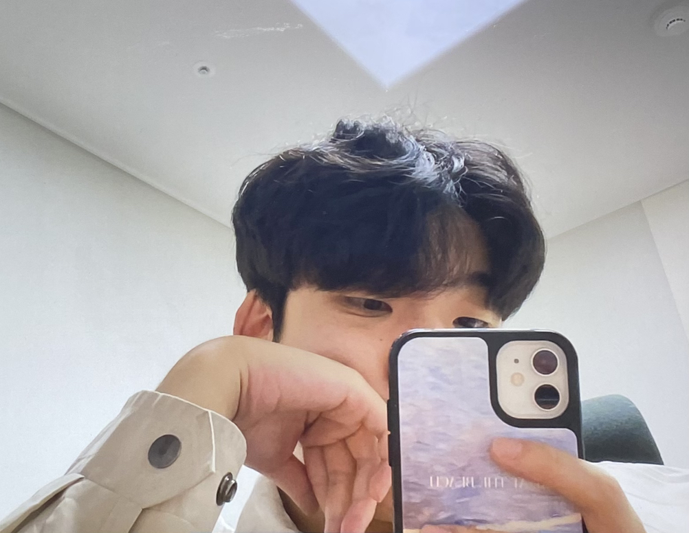 석진 (@seok_genie) 님의 게시물 | KREAM