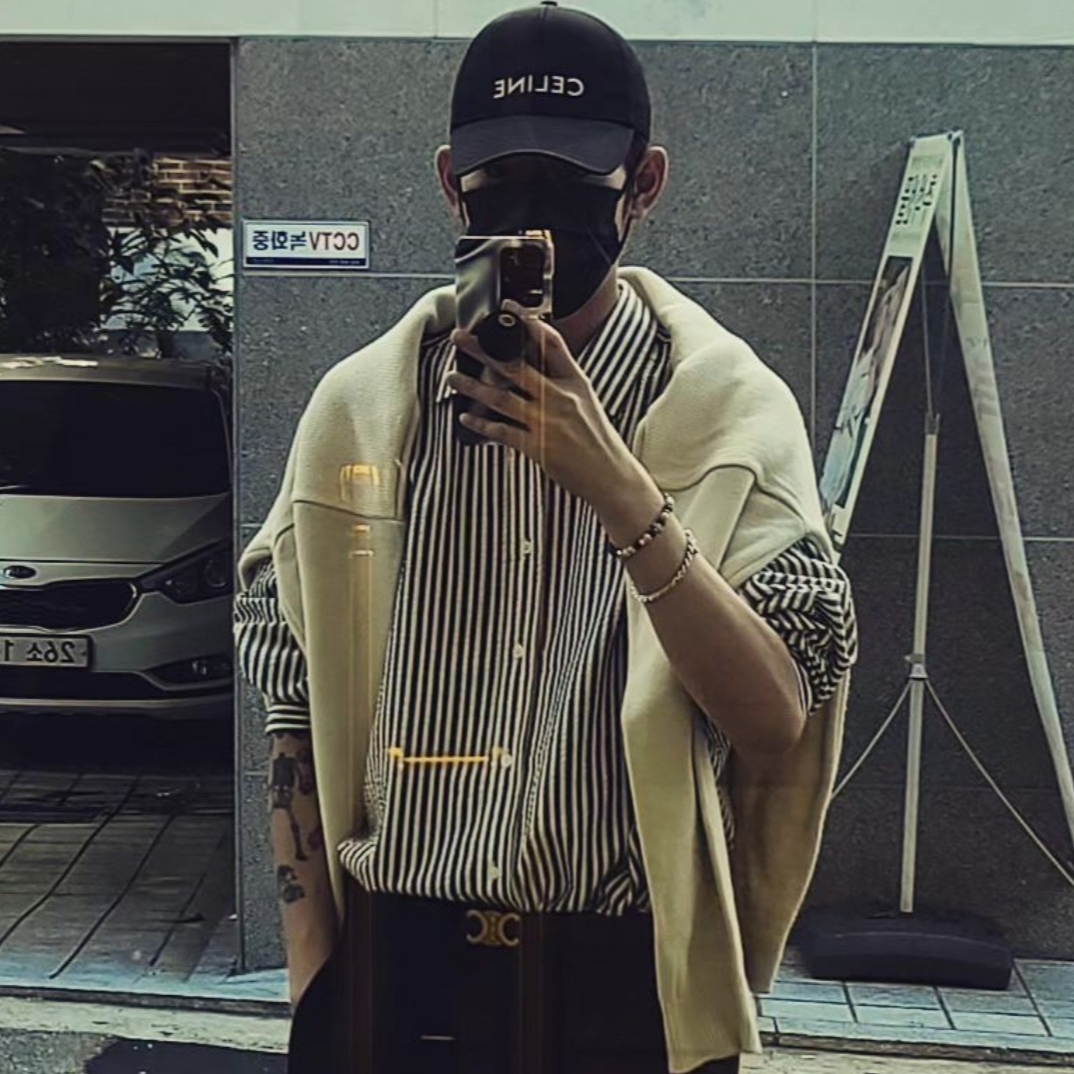 인간 (@radiant____) 님의 게시물 | KREAM