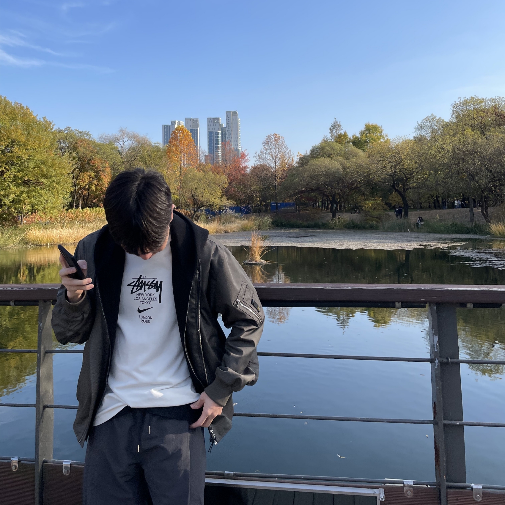 seung (@seungc) 님의 게시물 | KREAM