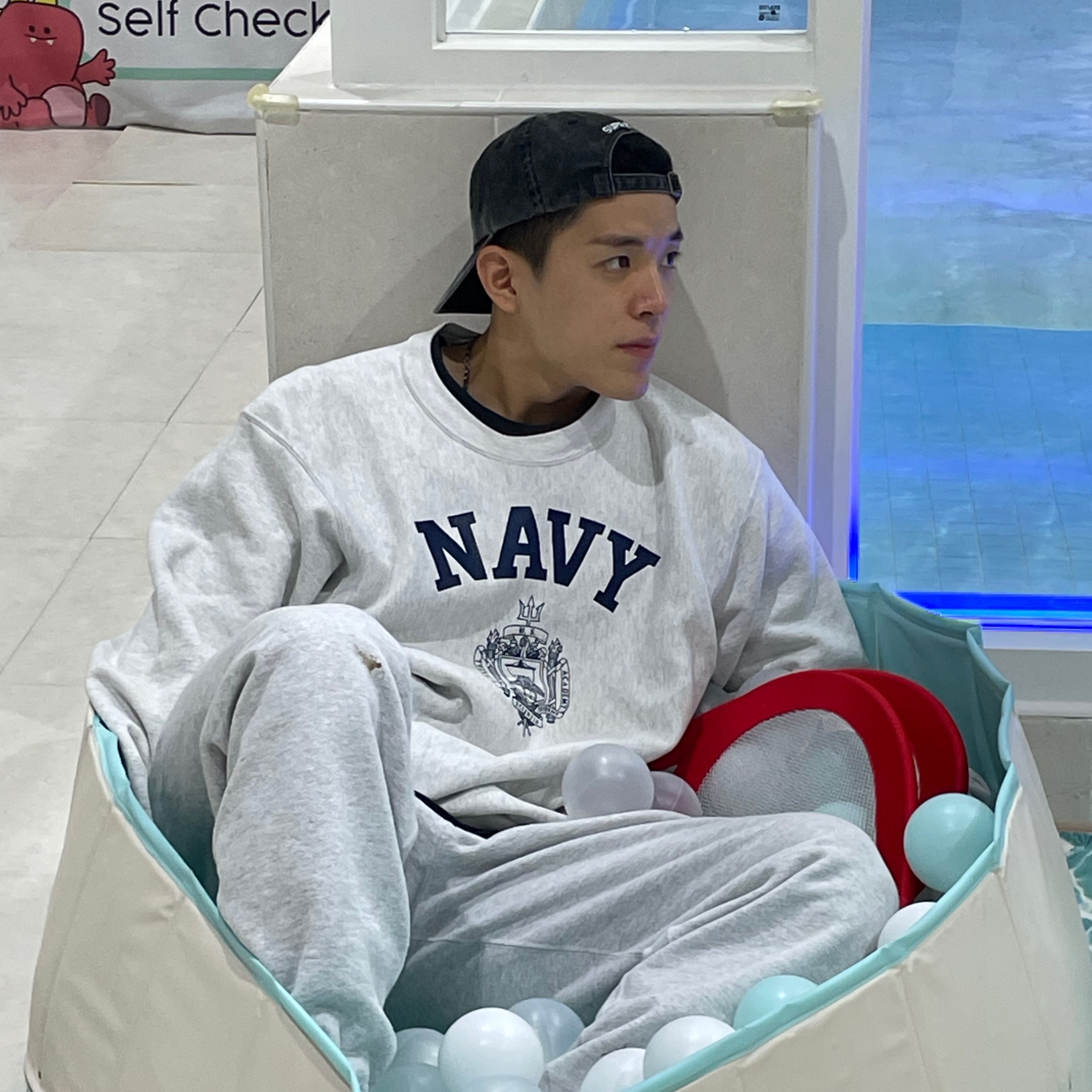 instagram @j... (@jordan_hoon) 님의 게시물 | KREAM