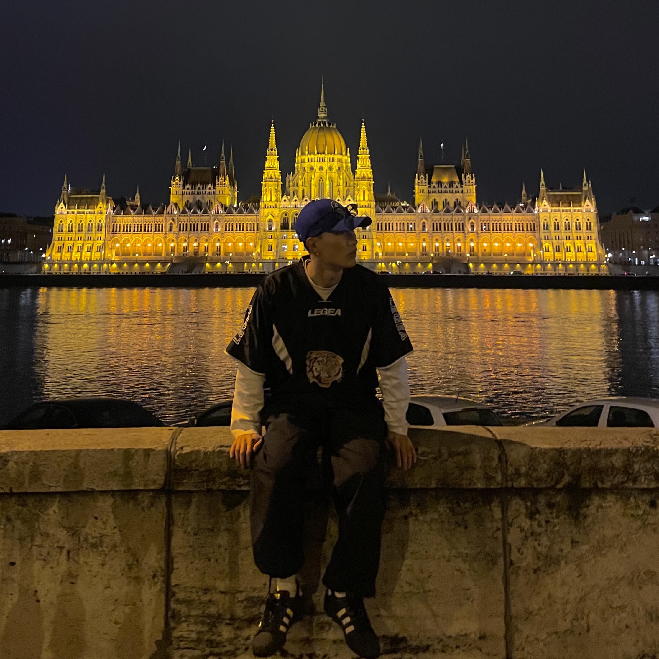 @always_kah) 님의 게시물 | KREAM