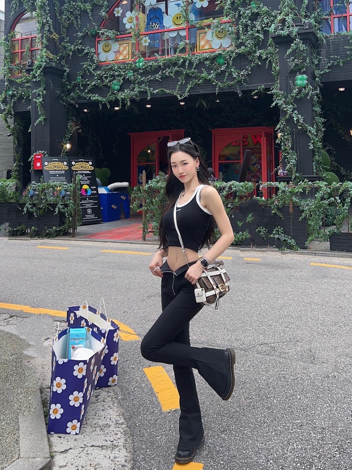 All Black Day♚ | KREAM