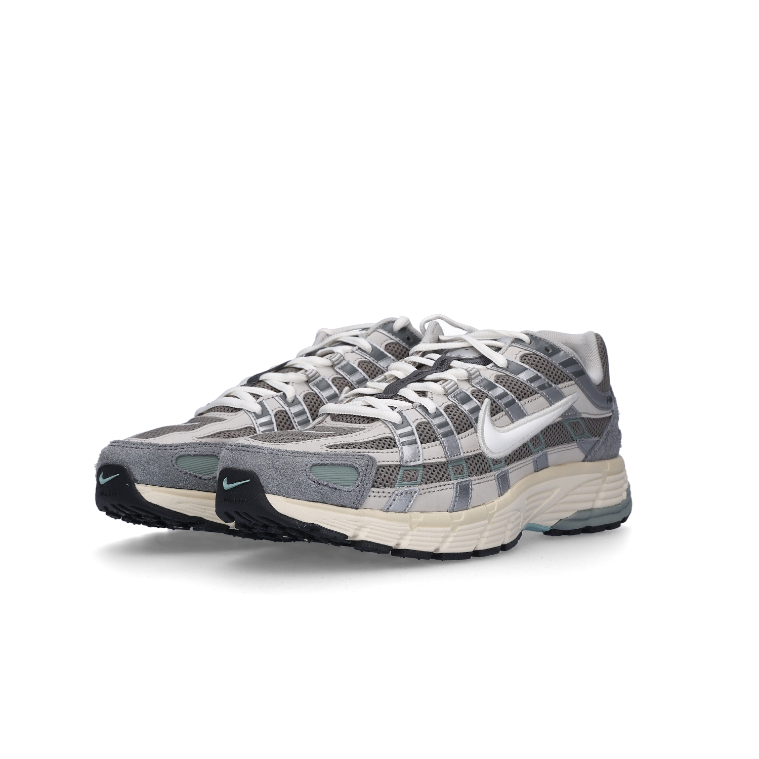 나이키 P-6000 플랫 퓨터 라이트 아이언 오어 | KREAM