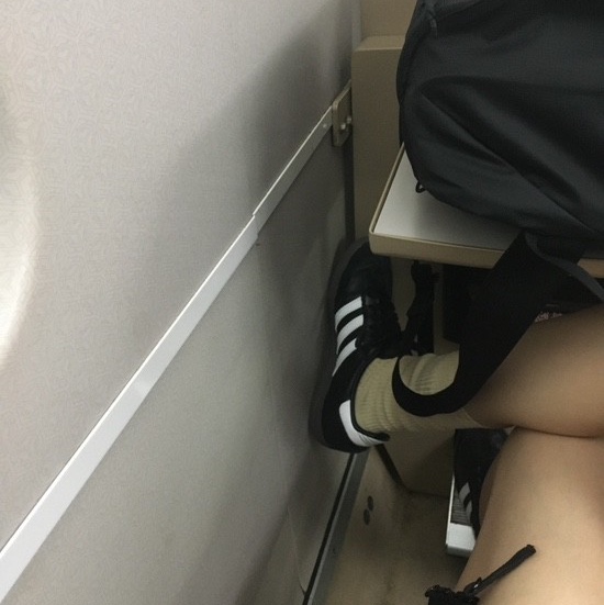 (@jeongums) 님의 게시물 | KREAM