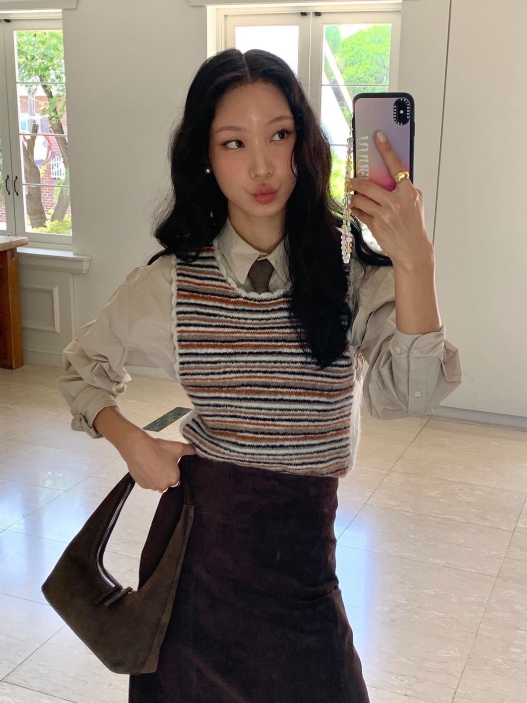 (@celeb_item) 님의 게시물 | KREAM