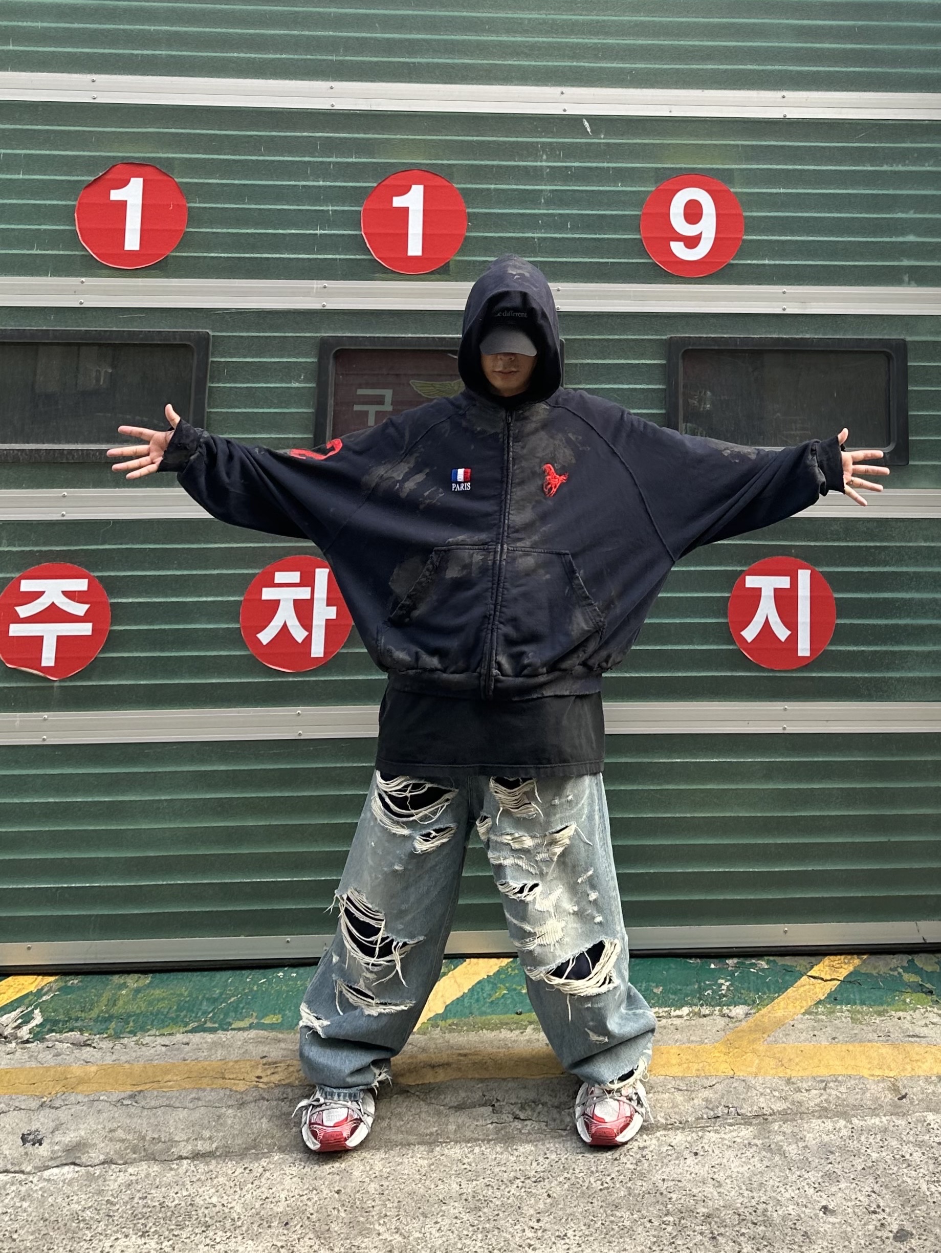 최애가을🍂 | KREAM