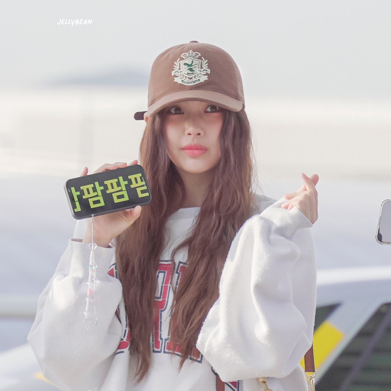 rkdgofls (@kang_haerin) 님의 게시물 | KREAM