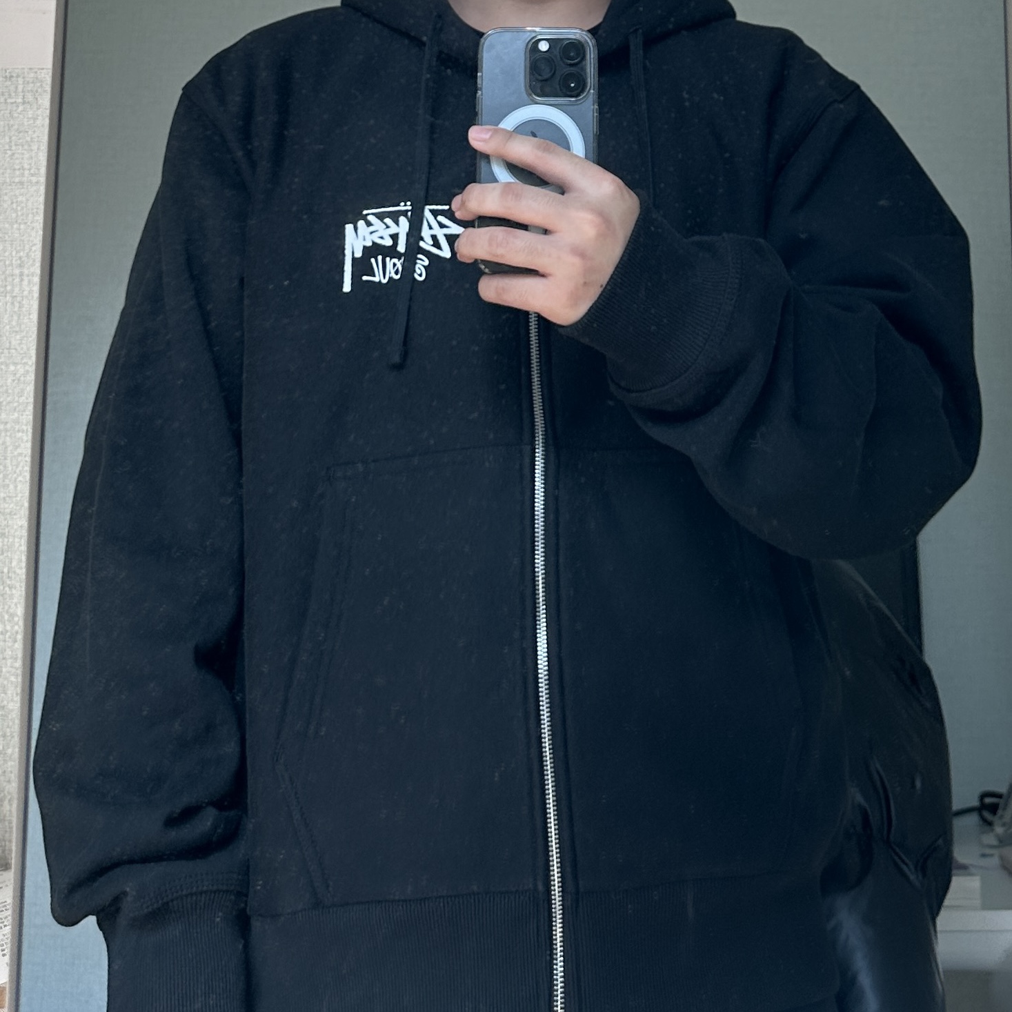 짧은거 같기도..? 176 85 XL | KREAM