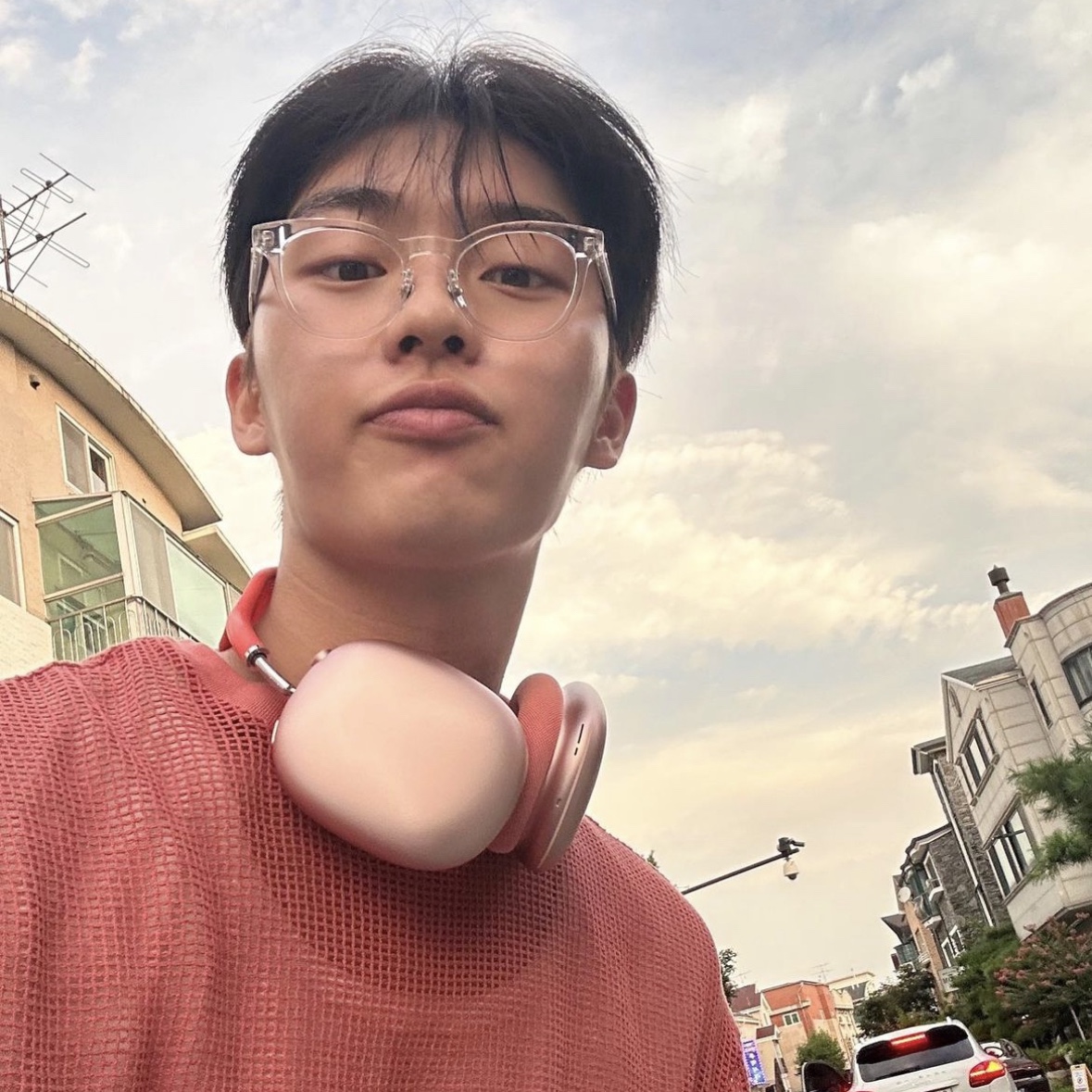 1004 (@pa._.c.ag) 님의 게시물 | KREAM