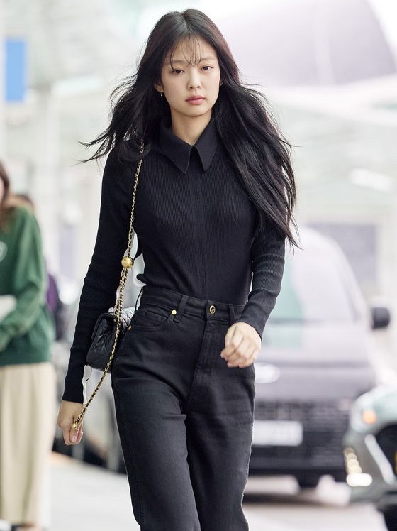 #플랩백 해시태그 STYLE | KREAM