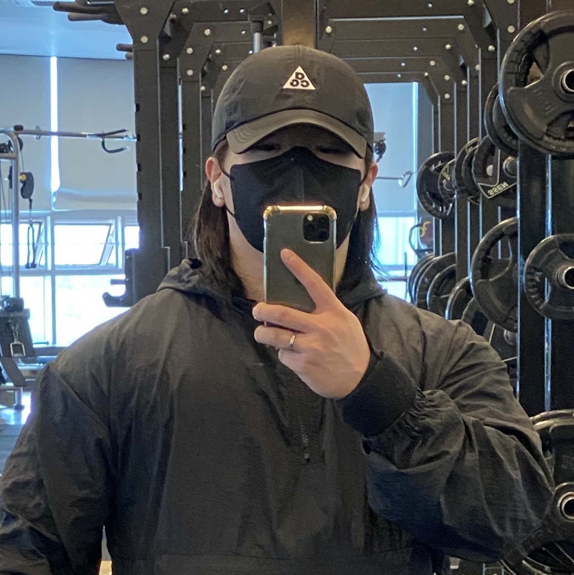 June (@junekim77) 님의 게시물 | KREAM